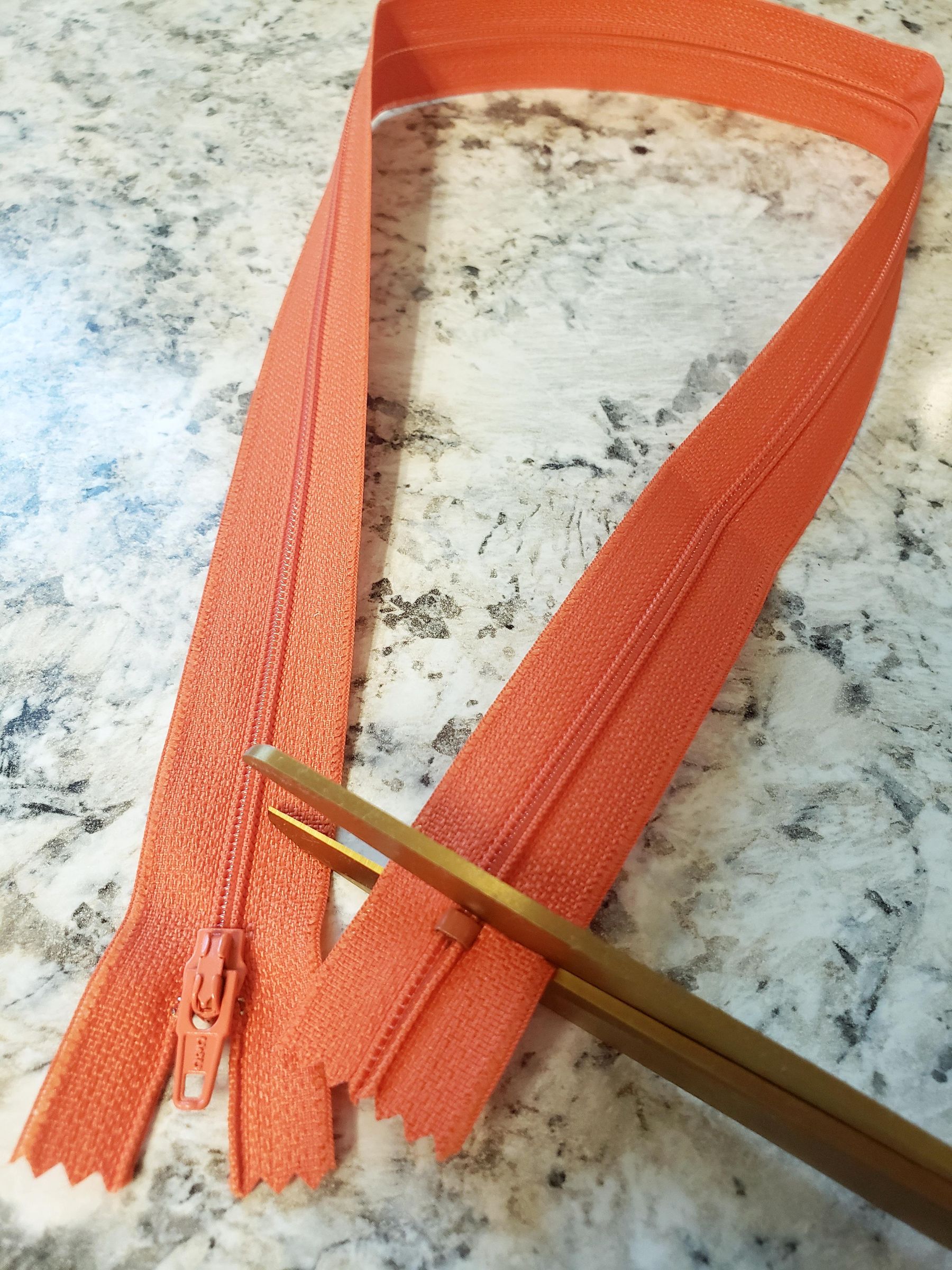 Zipper Flower Necklace : 29 Steps (with Pictures) - Instructables