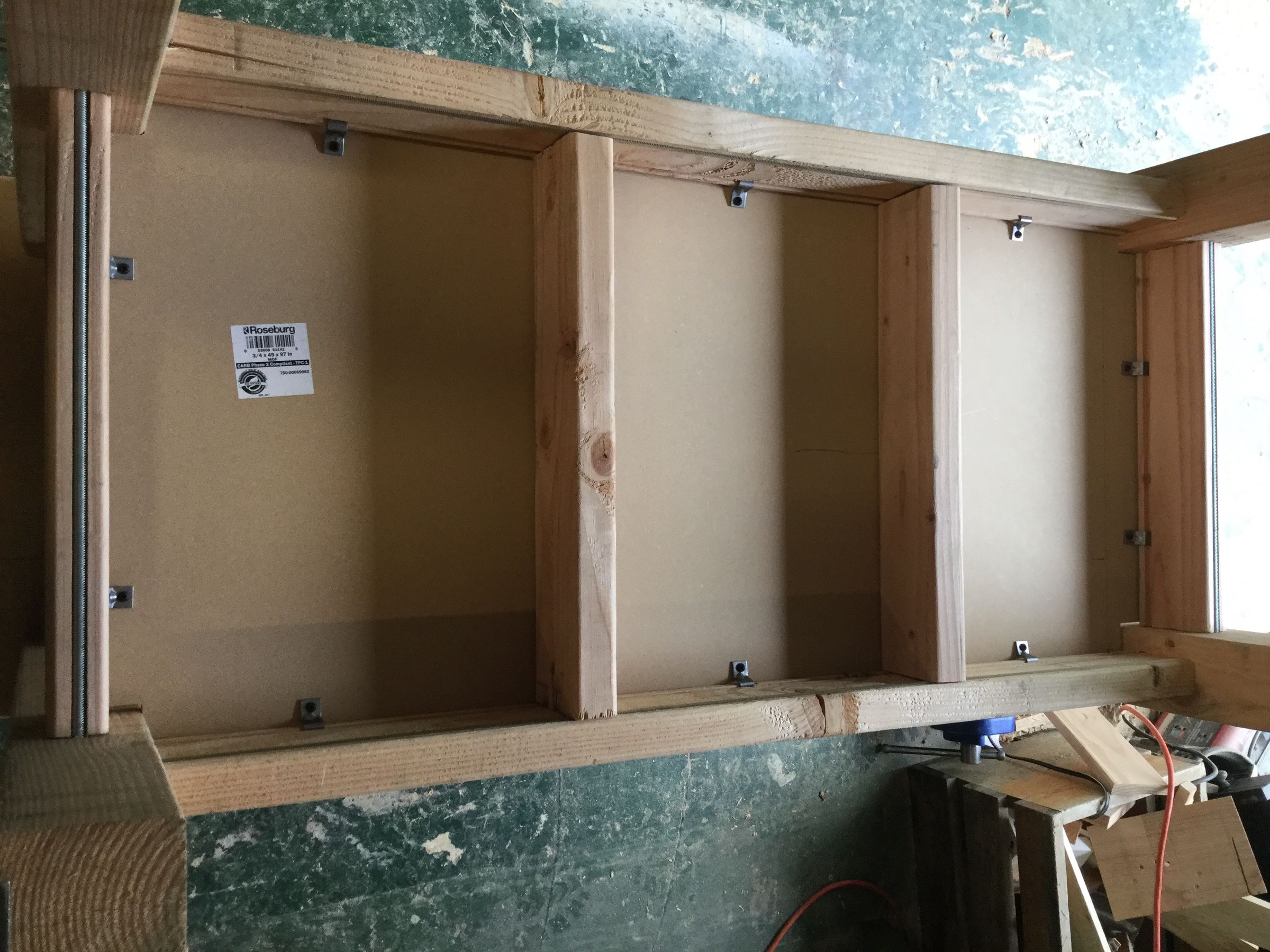 Sturdy Workbench : 12 Steps (with Pictures) - Instructables