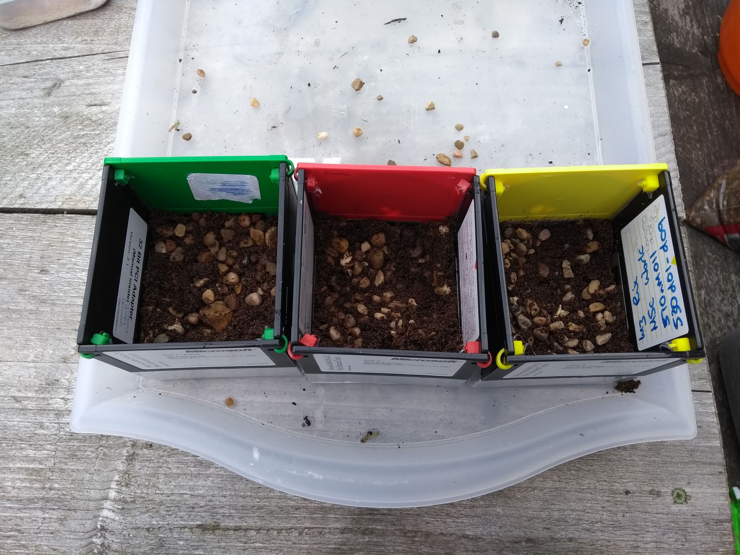 Floppy Disk Succulent Planter : 3 Steps (with Pictures) - Instructables