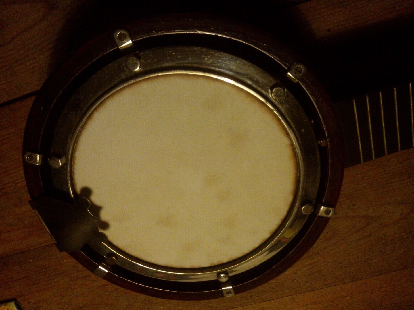 Si's Banjolin. in Need of Some TLC. : 6 Steps - Instructables