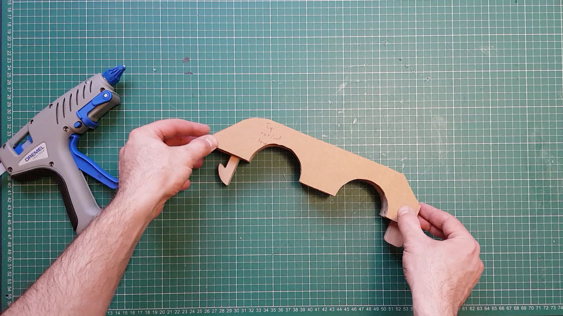 DIY Working Cardboard Handcuffs : 6 Steps (with Pictures) - Instructables