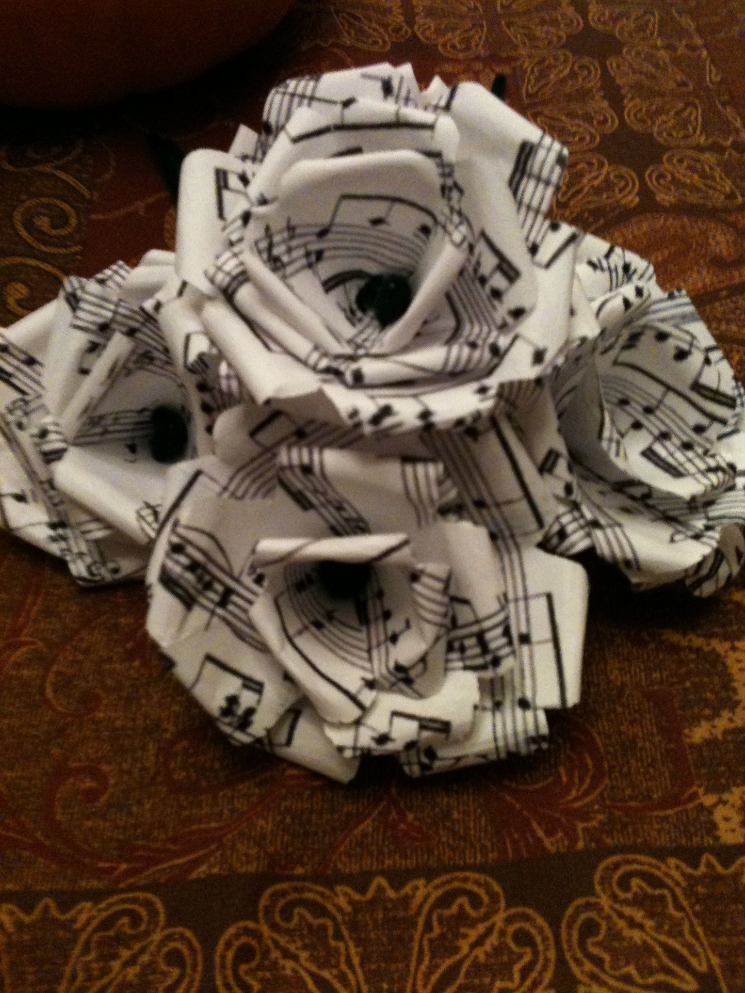 Sheet Music Flowers : 8 Steps (with Pictures) - Instructables