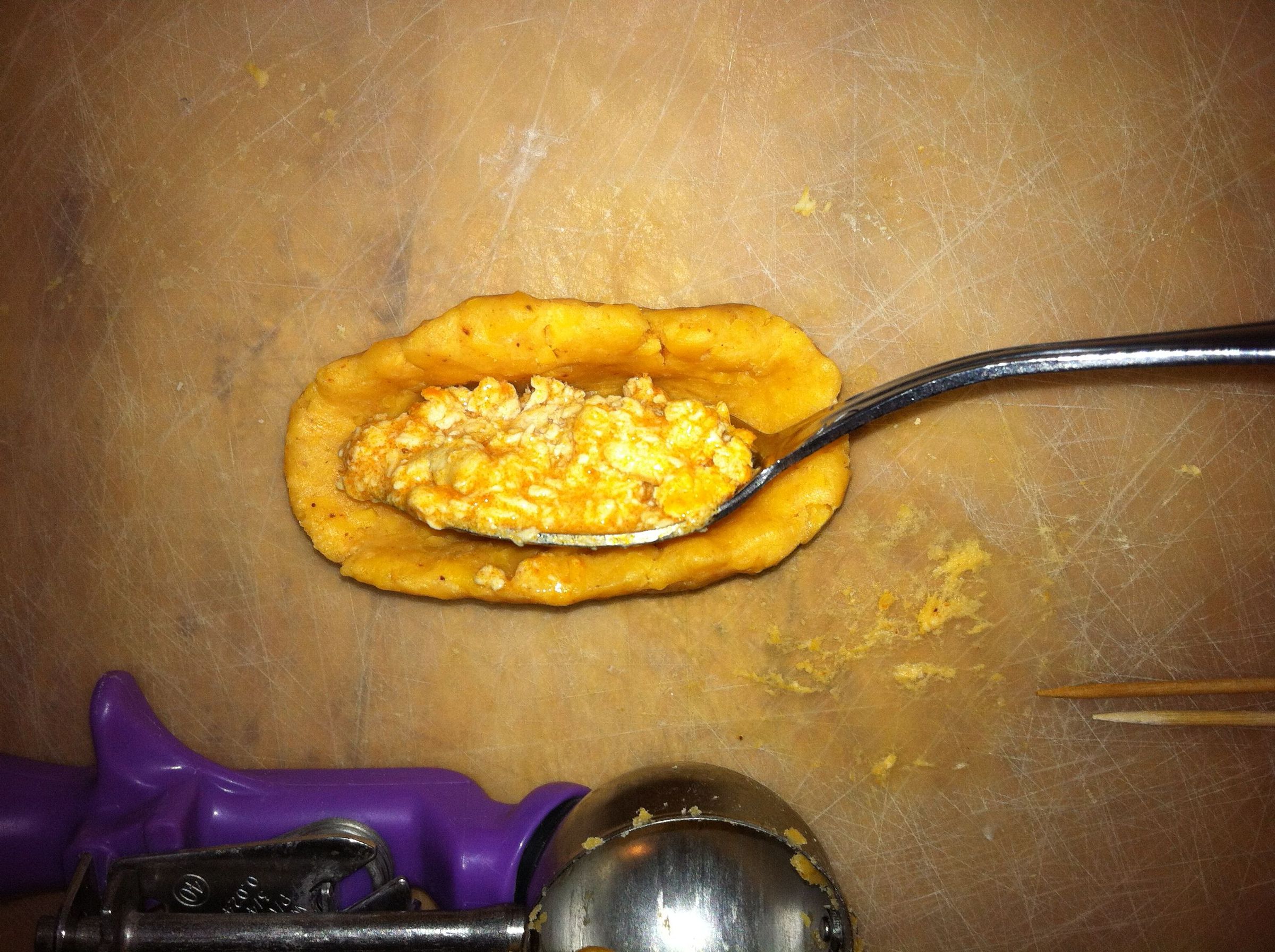 Football Poppers and Super Bowls! : 7 Steps (with Pictures) - Instructables