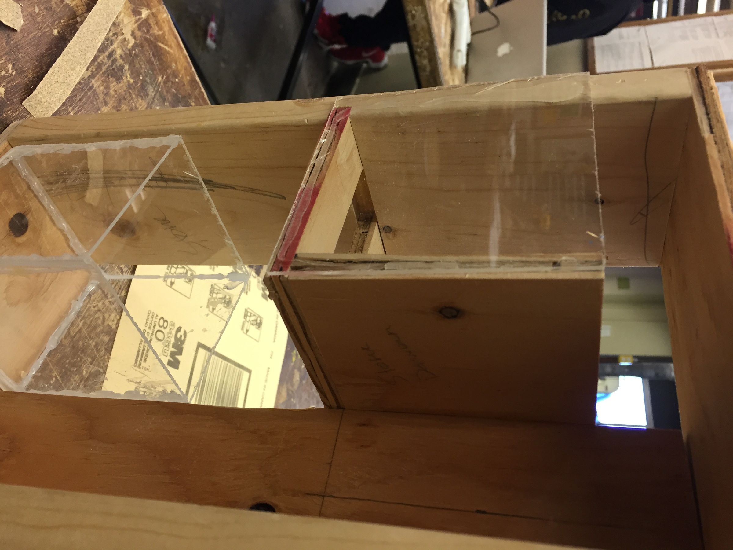 How to Make a One Foot Tall Portable Vending Machine (With Arduino and ...