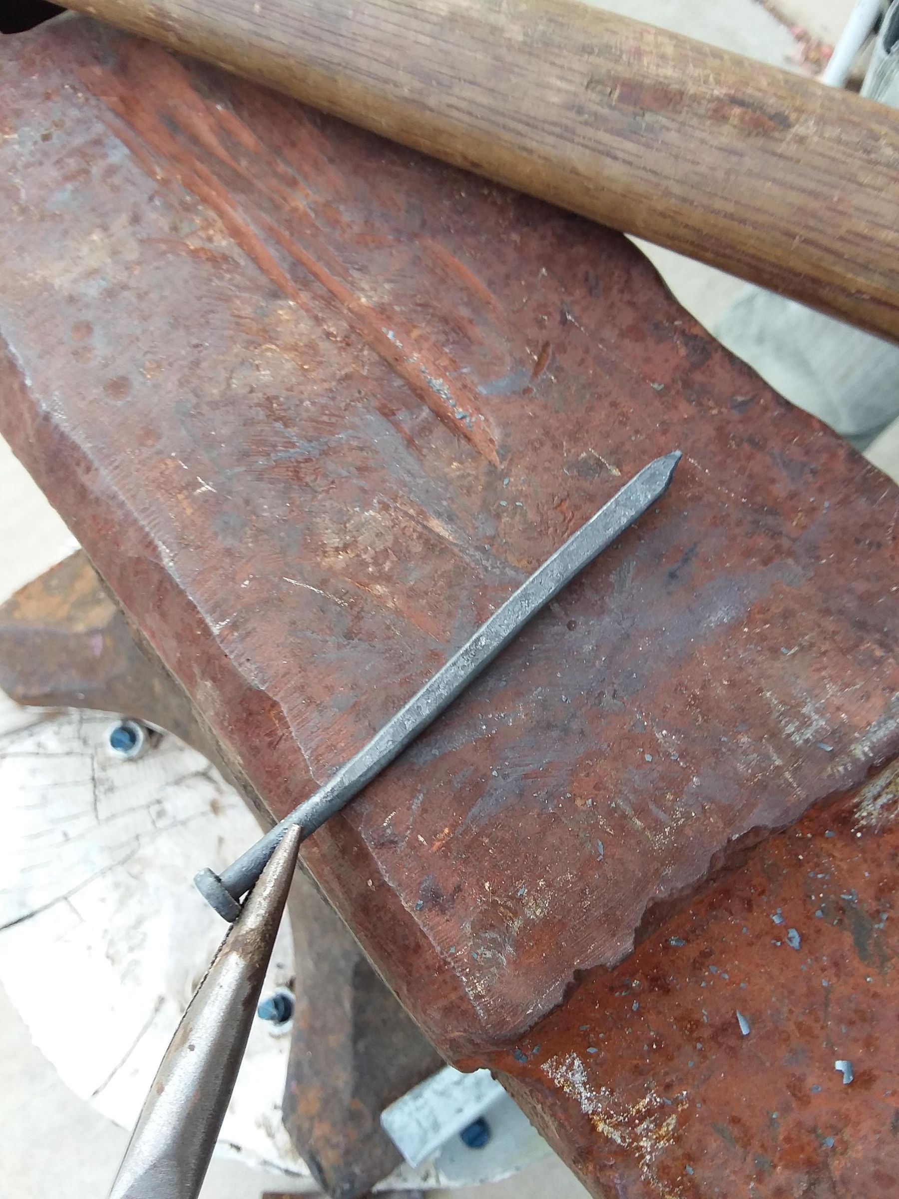 Mini Sword : 8 Steps (with Pictures) - Instructables