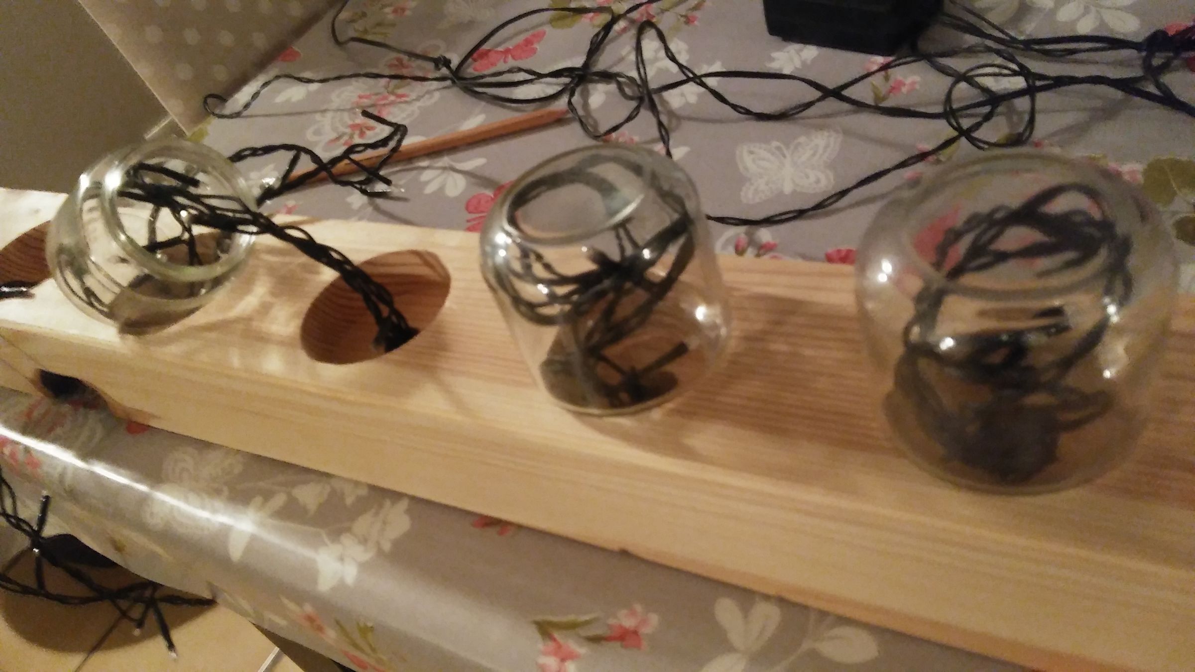 Christmas Light Table Decoration : 4 Steps (with Pictures) - Instructables