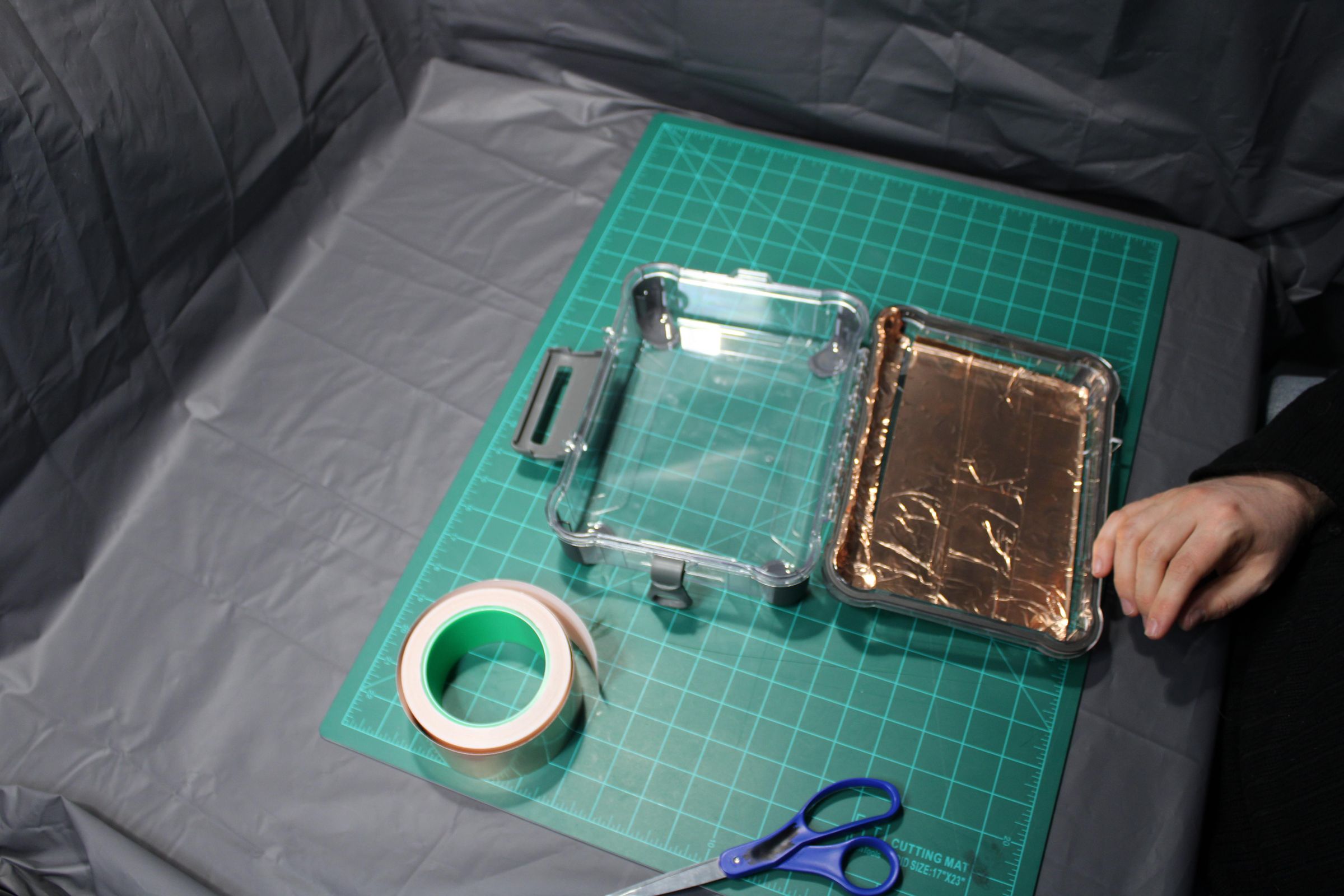 Cellphone Wireless Signal Blocking Box for Traveling – Blocks Signals ...