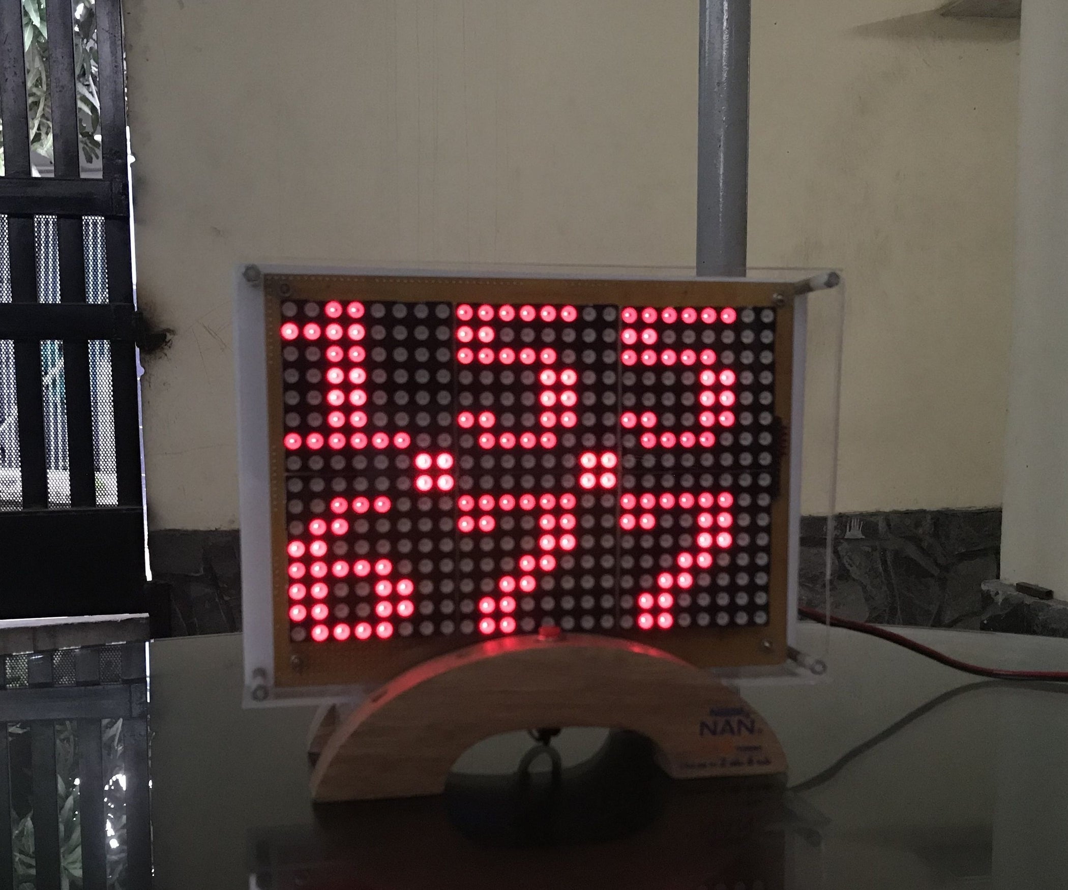 MULTI-EFFECTS INTERNET CLOCK : 6 Steps (with Pictures) - Instructables