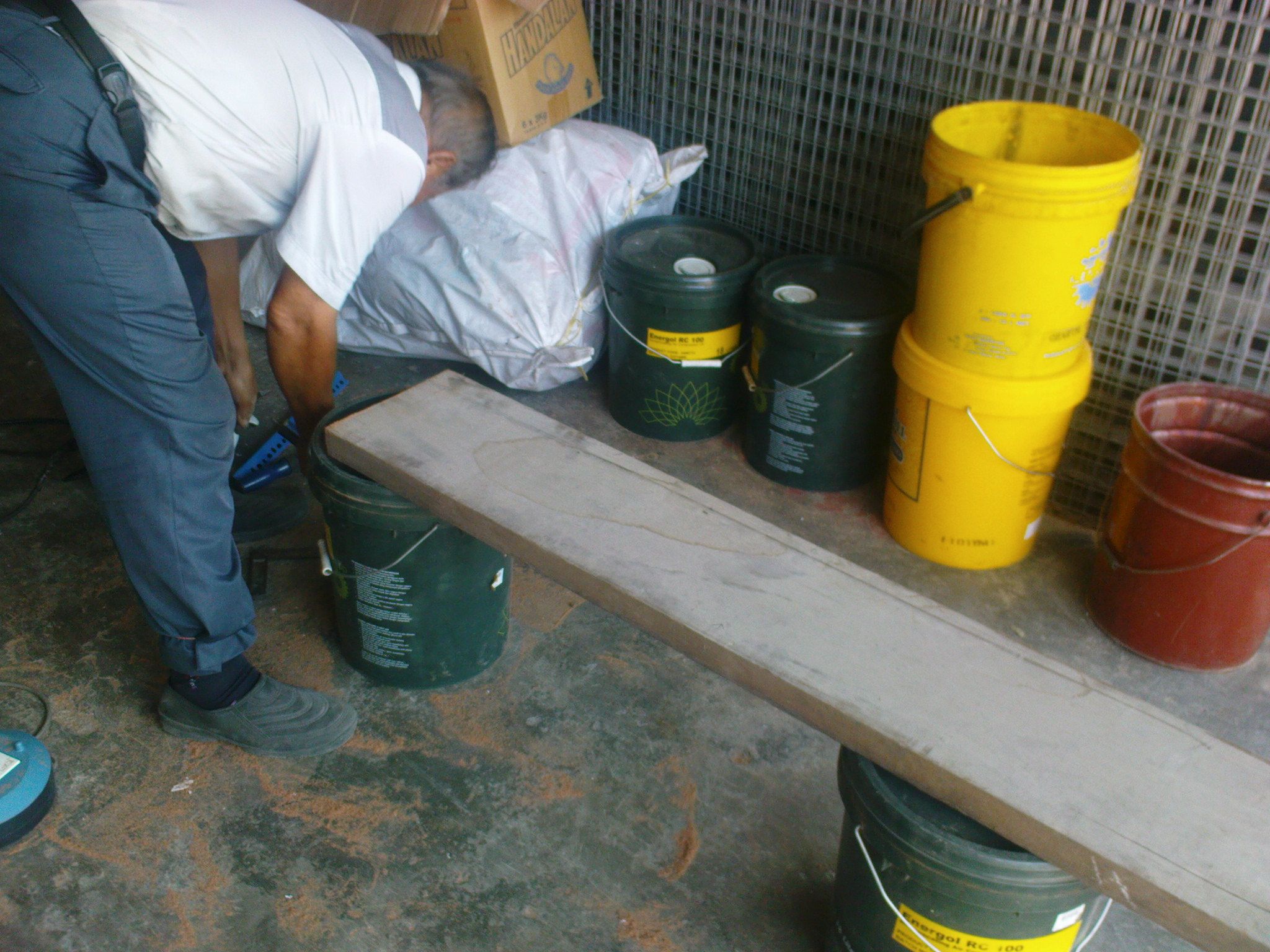 How to DIY a Simple Tree Swing : 5 Steps (with Pictures) - Instructables