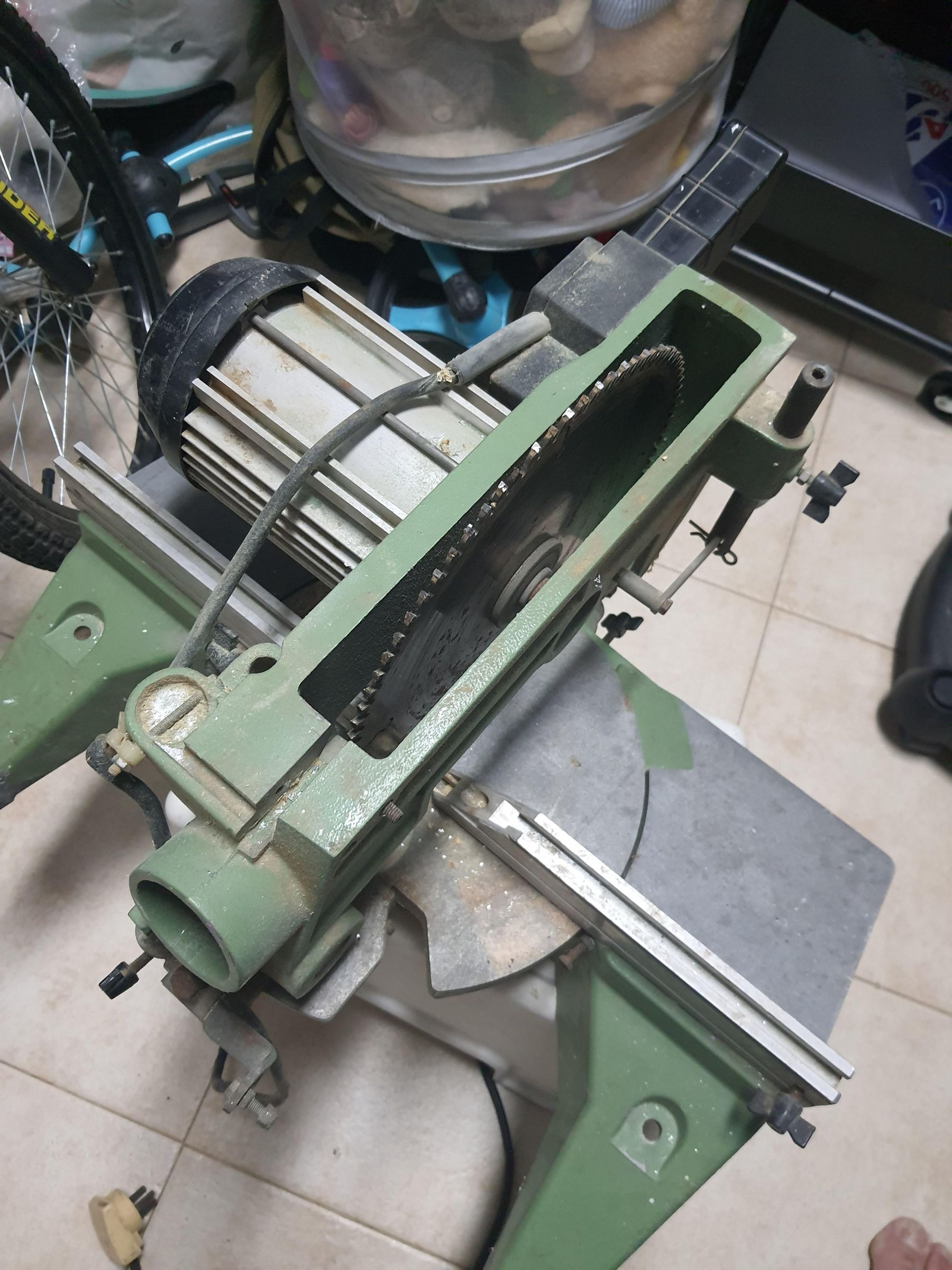 Vintage Saw Refurbishment : 13 Steps (with Pictures) - Instructables