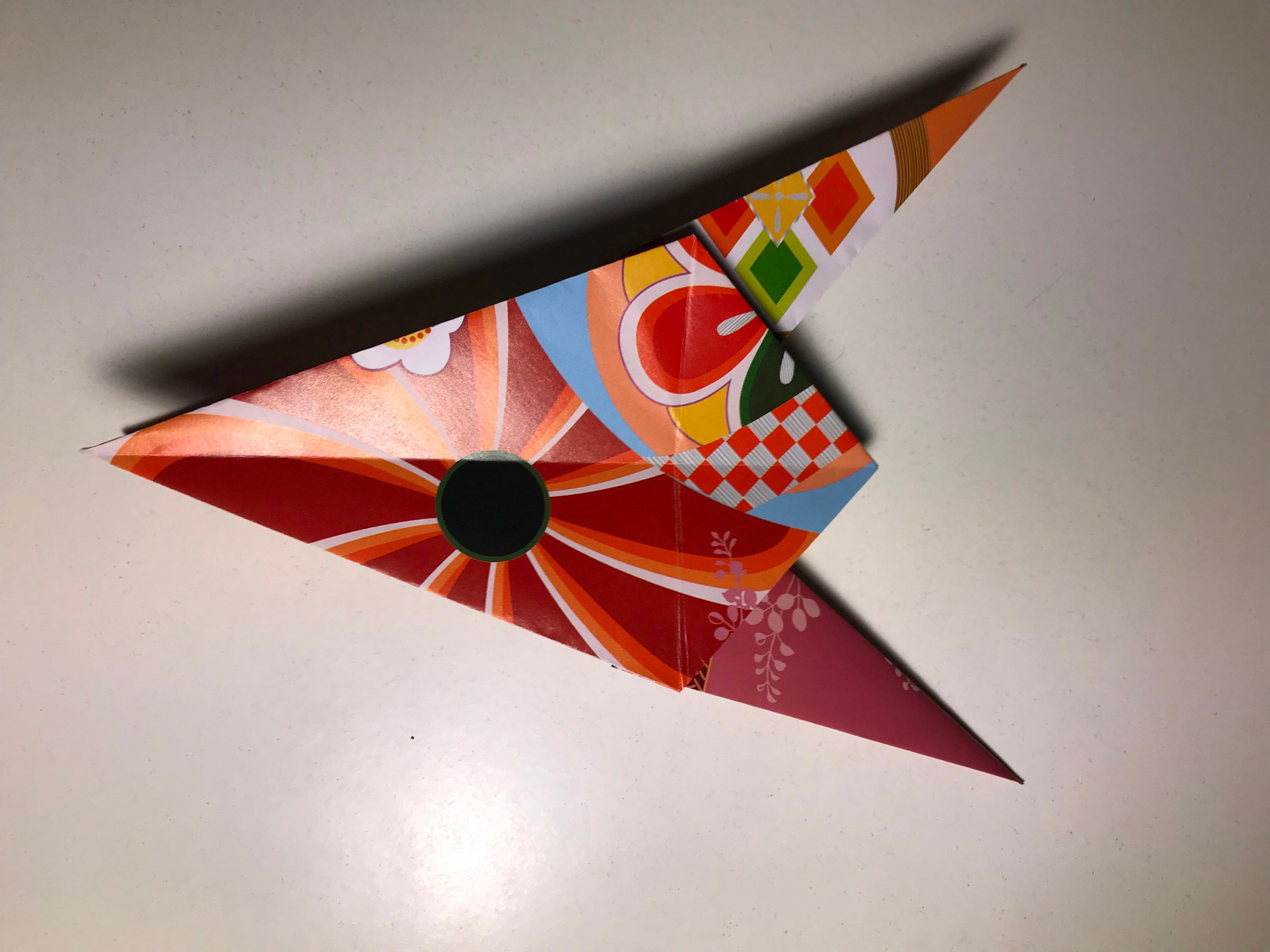 Simple Origami Oni Face : 7 Steps - Instructables