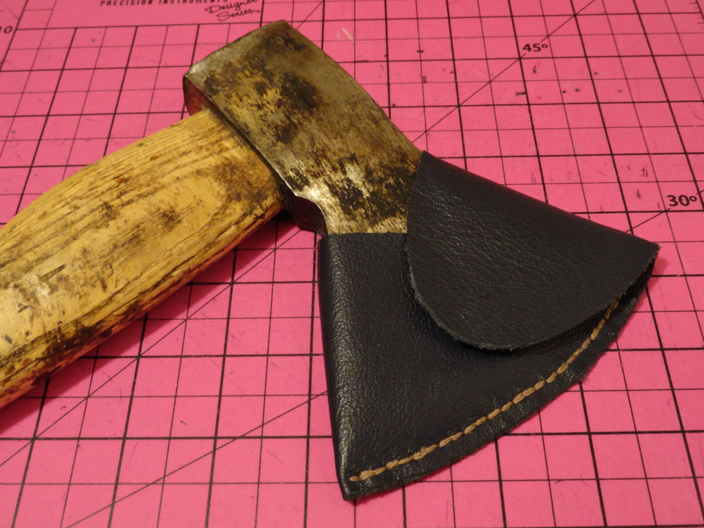 Leather Hatchet Sheath : 9 Steps (with Pictures) - Instructables