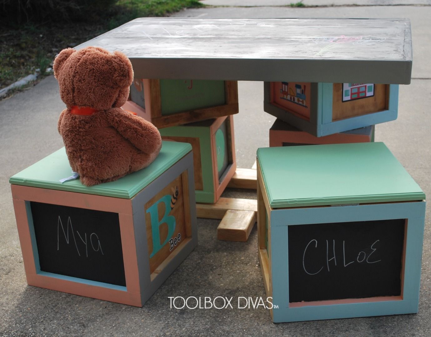 Alphabet Blocks Play Table : 9 Steps - Instructables