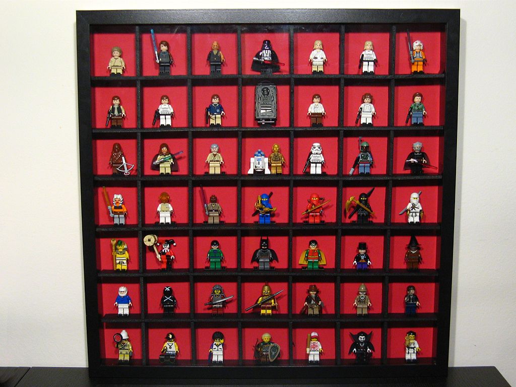 LEGO Minifig Case : 7 Steps - Instructables