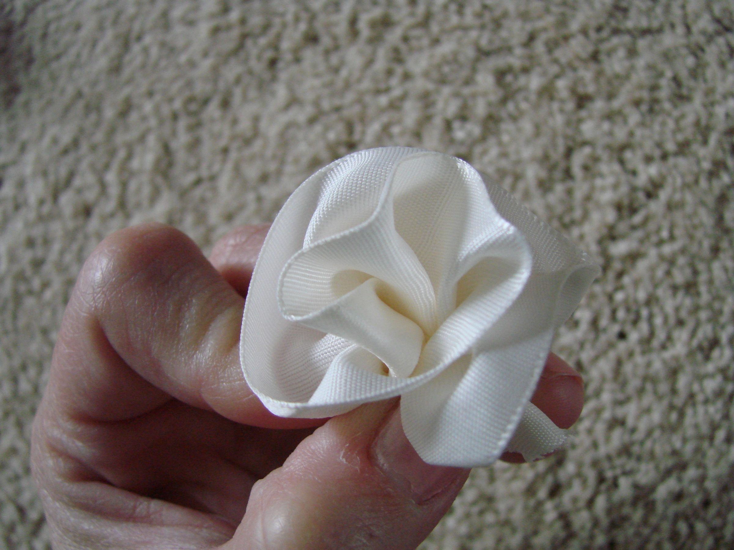 Heirloom Ribbon Bouquet : 6 Steps (with Pictures) - Instructables