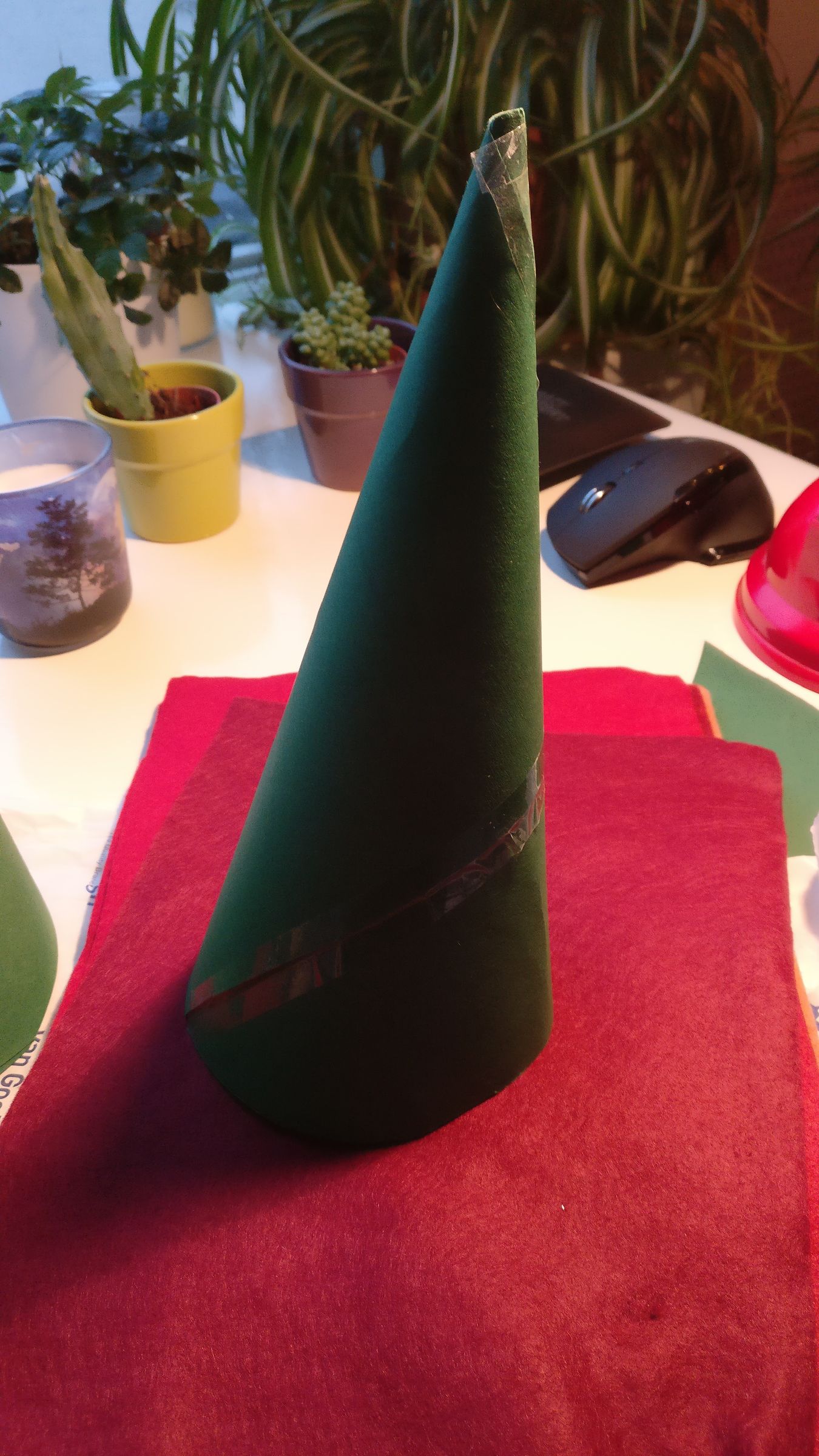 Bobby the Scared Gnome : 12 Steps - Instructables