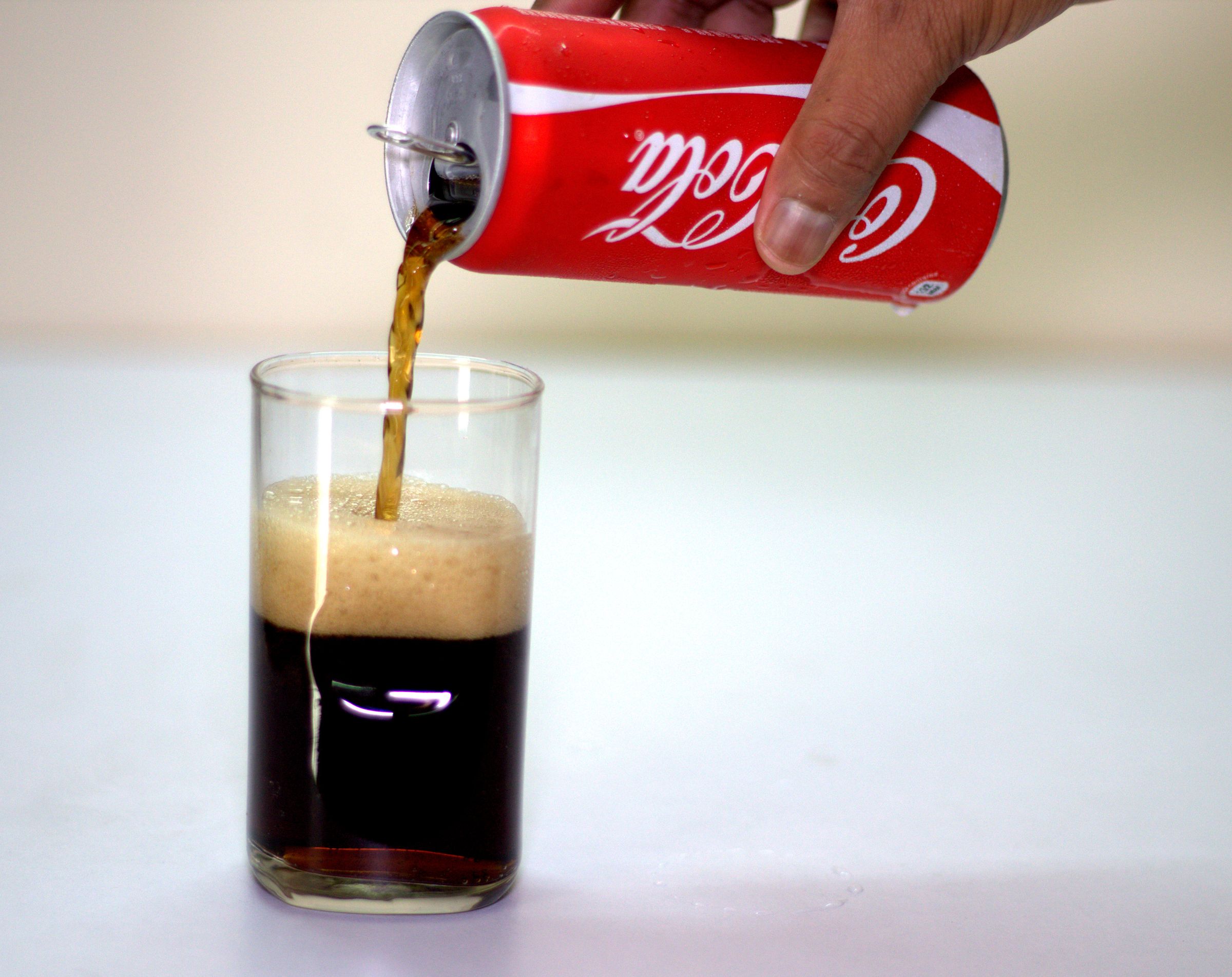 5 Unusual Uses for a Coke Can : 9 Steps (with Pictures) - Instructables