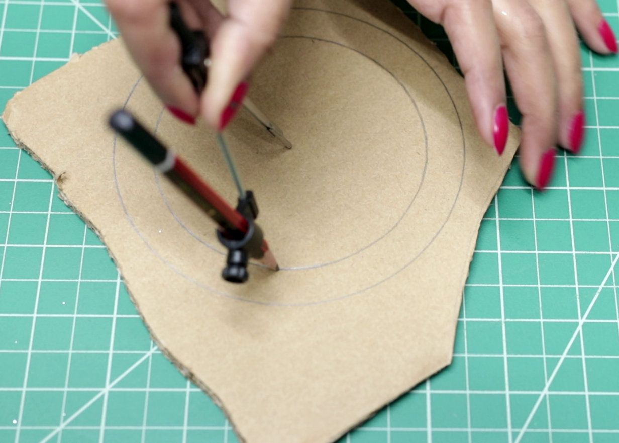 DIY Christmas Bell Decoration : 16 Steps (with Pictures) - Instructables