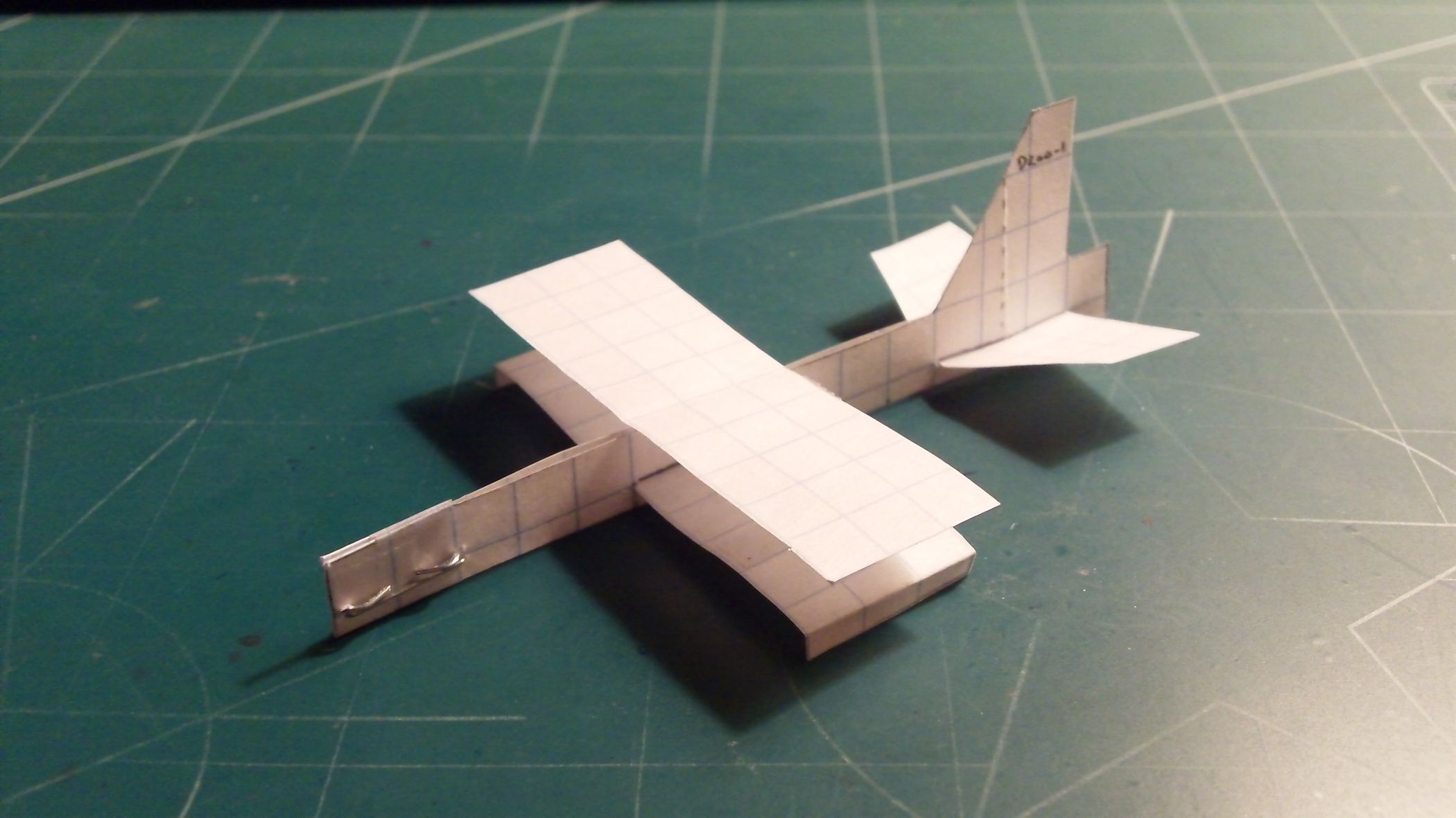 How to Make the Sparrow Paper Airplane : 7 Steps - Instructables