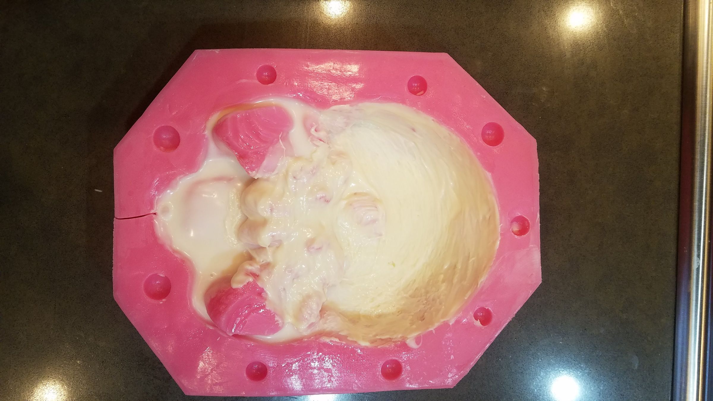 Mossy Skull Cake : 7 Steps (with Pictures) - Instructables