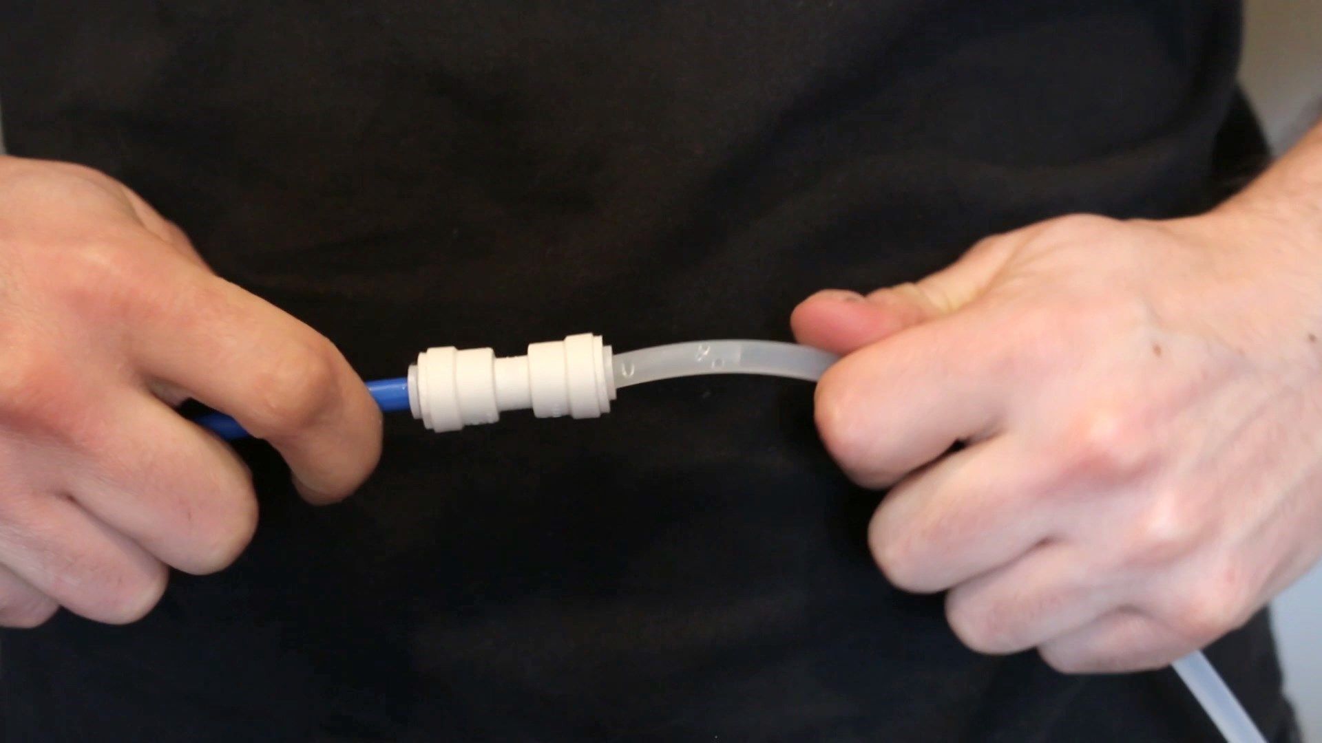 How to Connect a Water Line to Your Refrigerator : 7 Steps (with ...