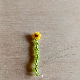 Mini Beaded Flowers Bouquets : 11 Steps (with Pictures) - Instructables