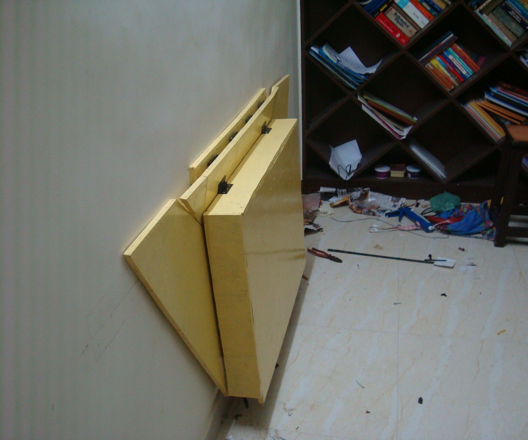 Zero-Space Flexible Tool Storage Workstation - Portable or Wall ...