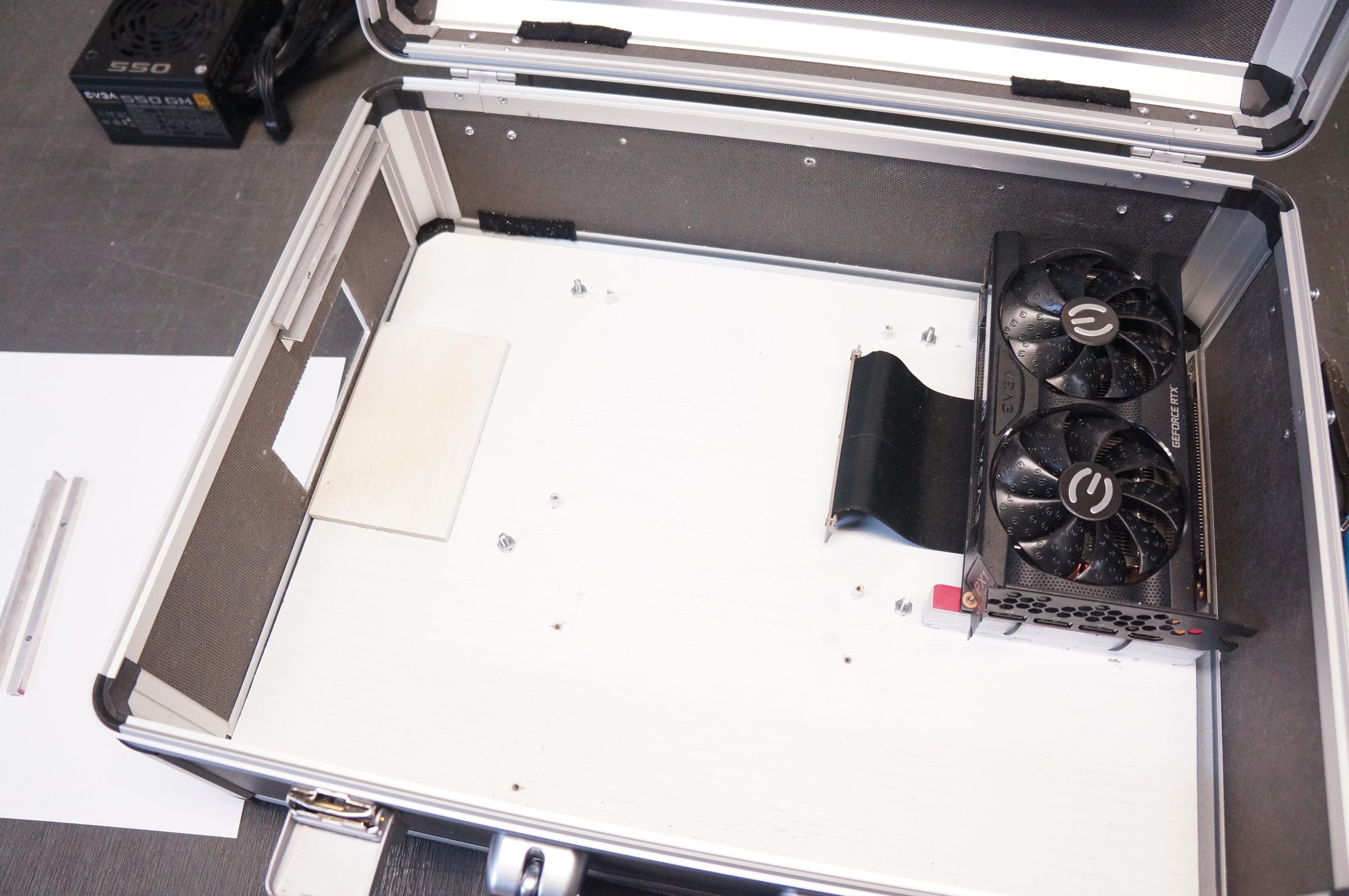 Cyberpunk Themed Briefcase Computer : 8 Steps (with Pictures ...