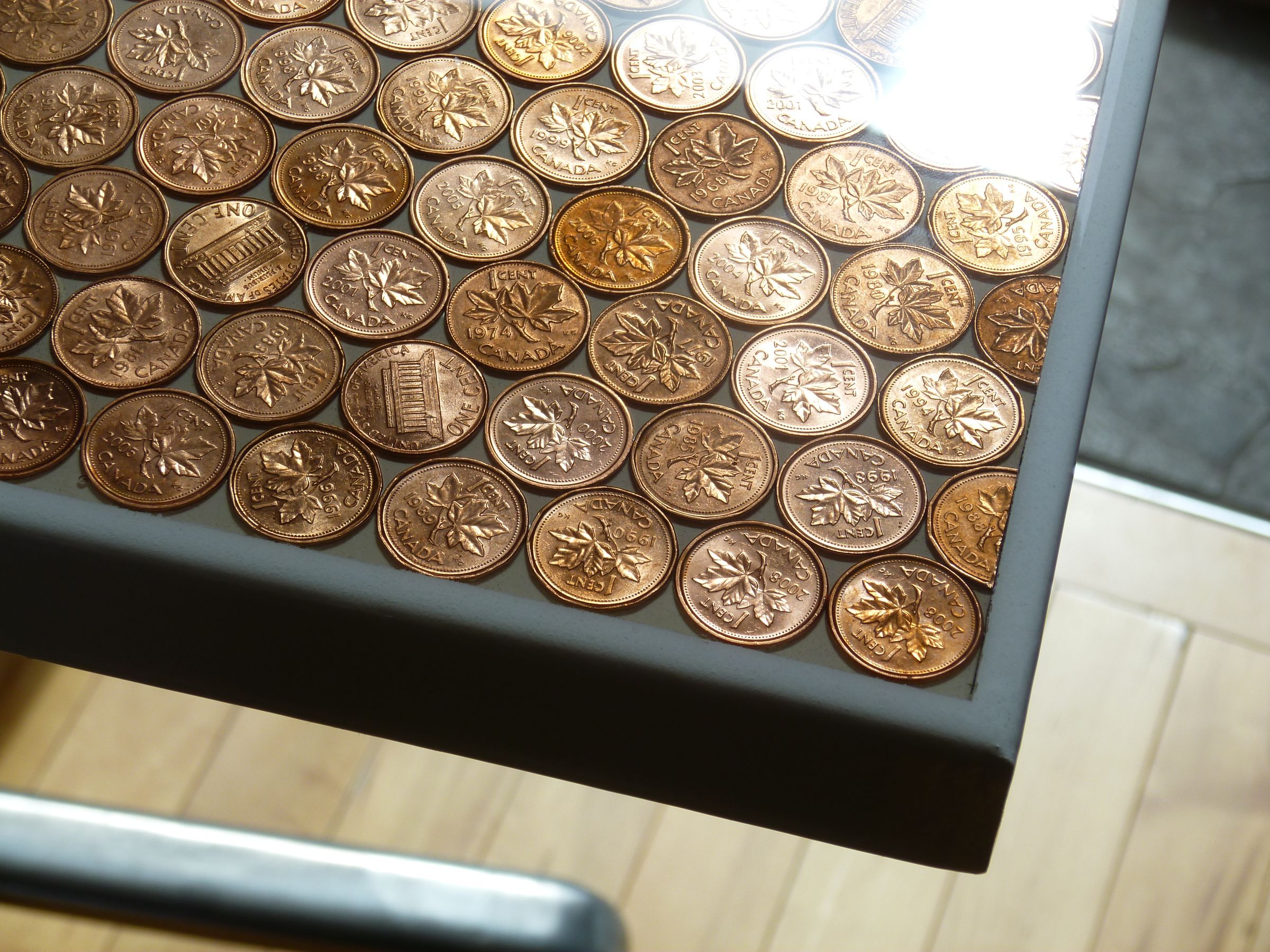 PENNY TABLE : 4 Steps (with Pictures) - Instructables