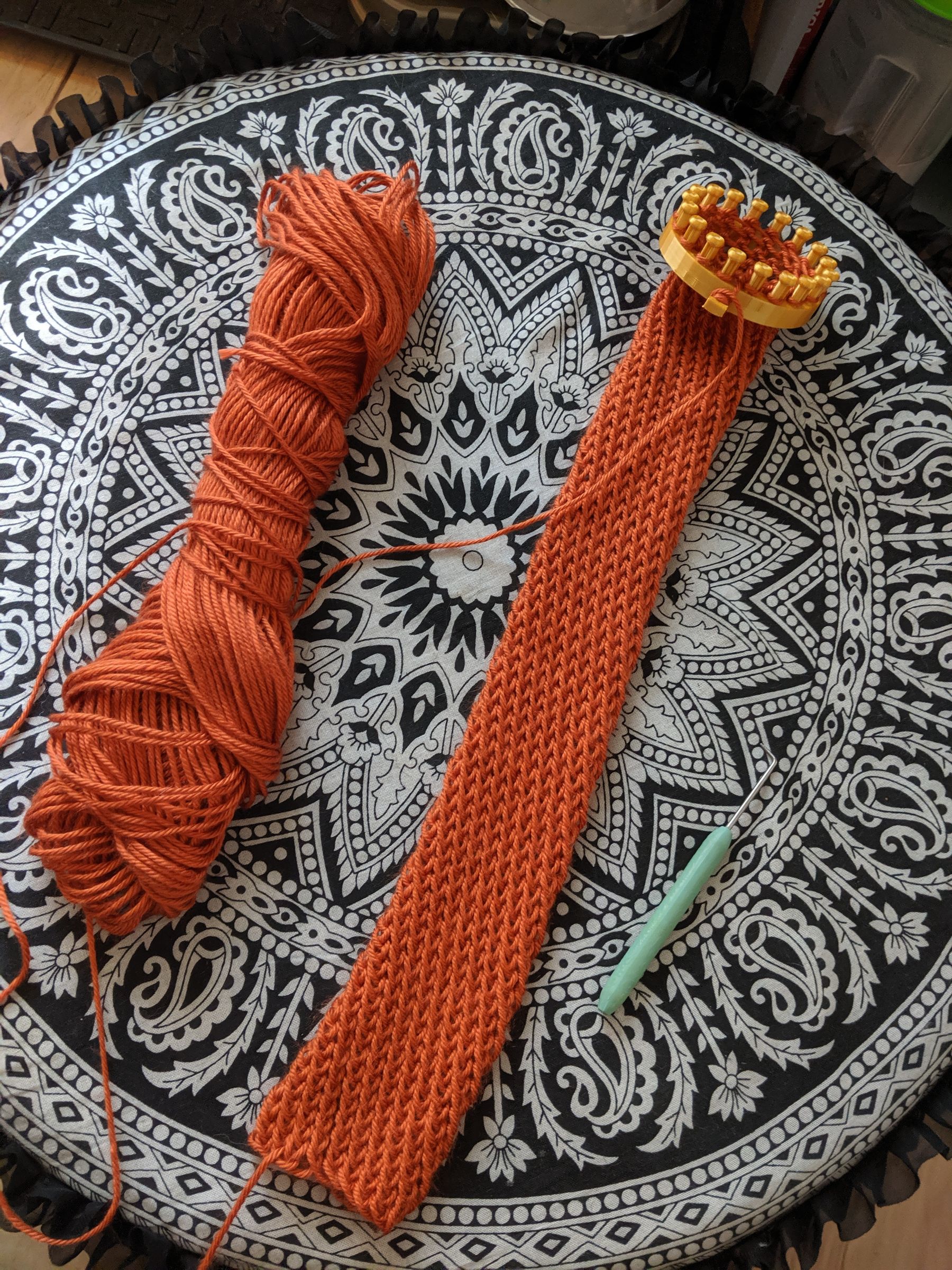 3D-Printed Loom Knit Scarf : 11 Steps (with Pictures) - Instructables