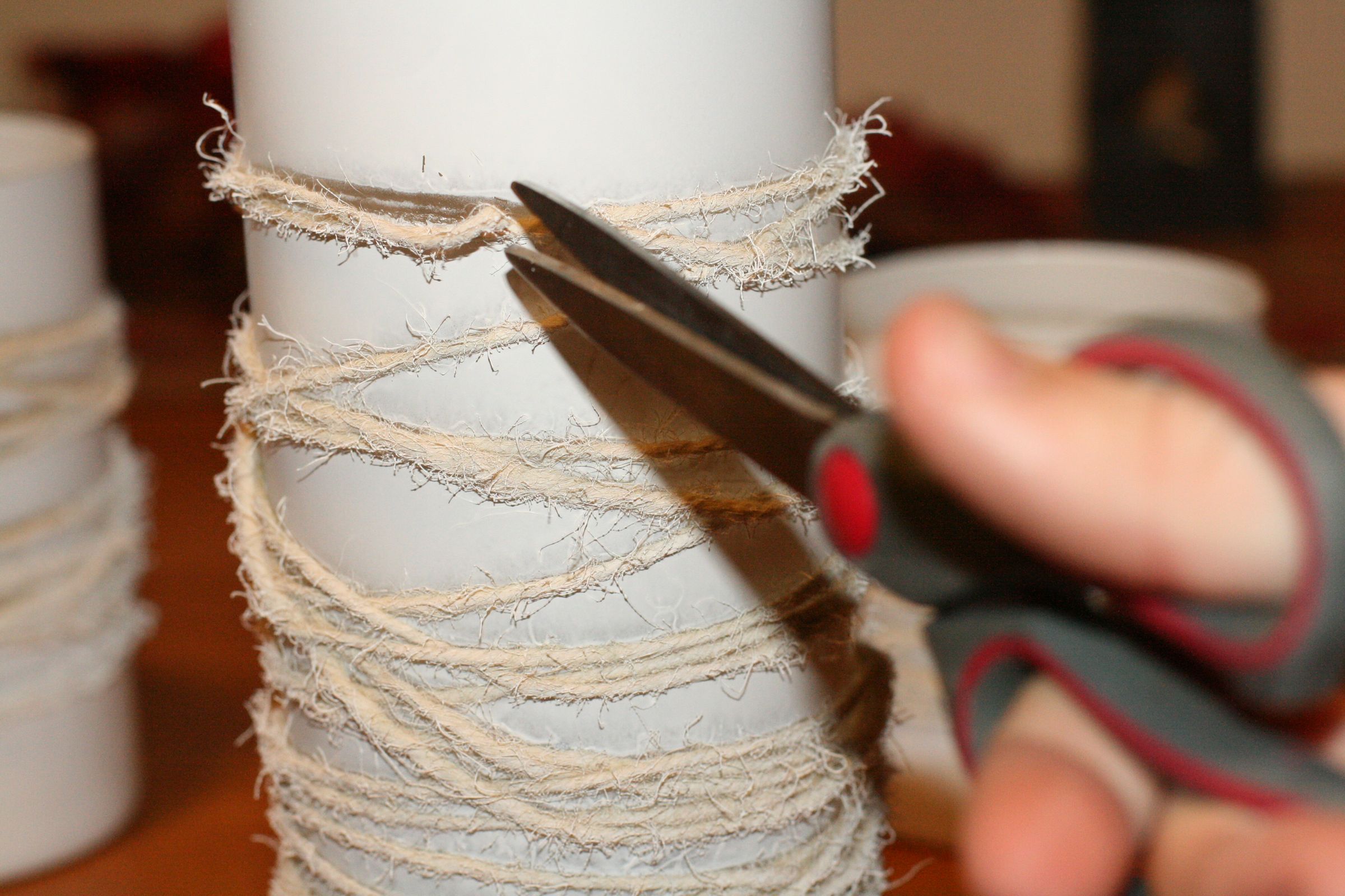 Making Yarn-Wraped Painted Jars : 6 Steps (with Pictures) - Instructables