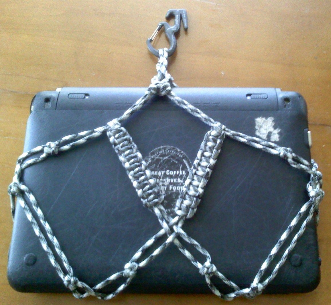 Paracord Laptop Harness : 13 Steps (with Pictures) - Instructables