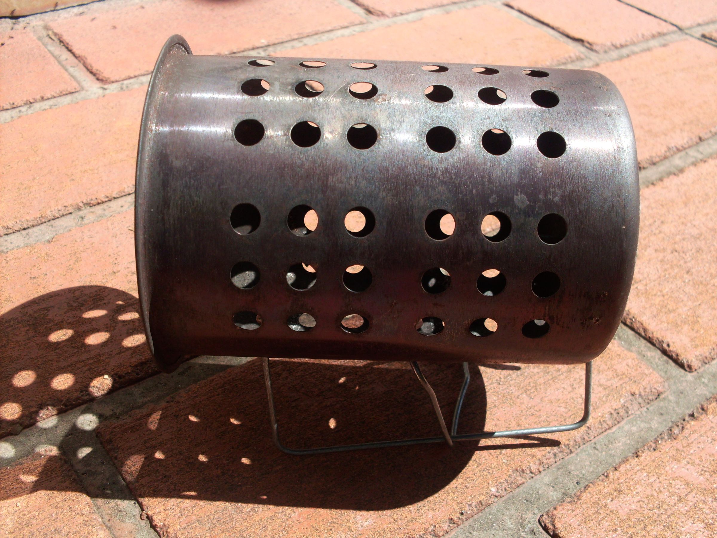 Make BBQ Grate From Coathangers : 6 Steps (with Pictures) - Instructables