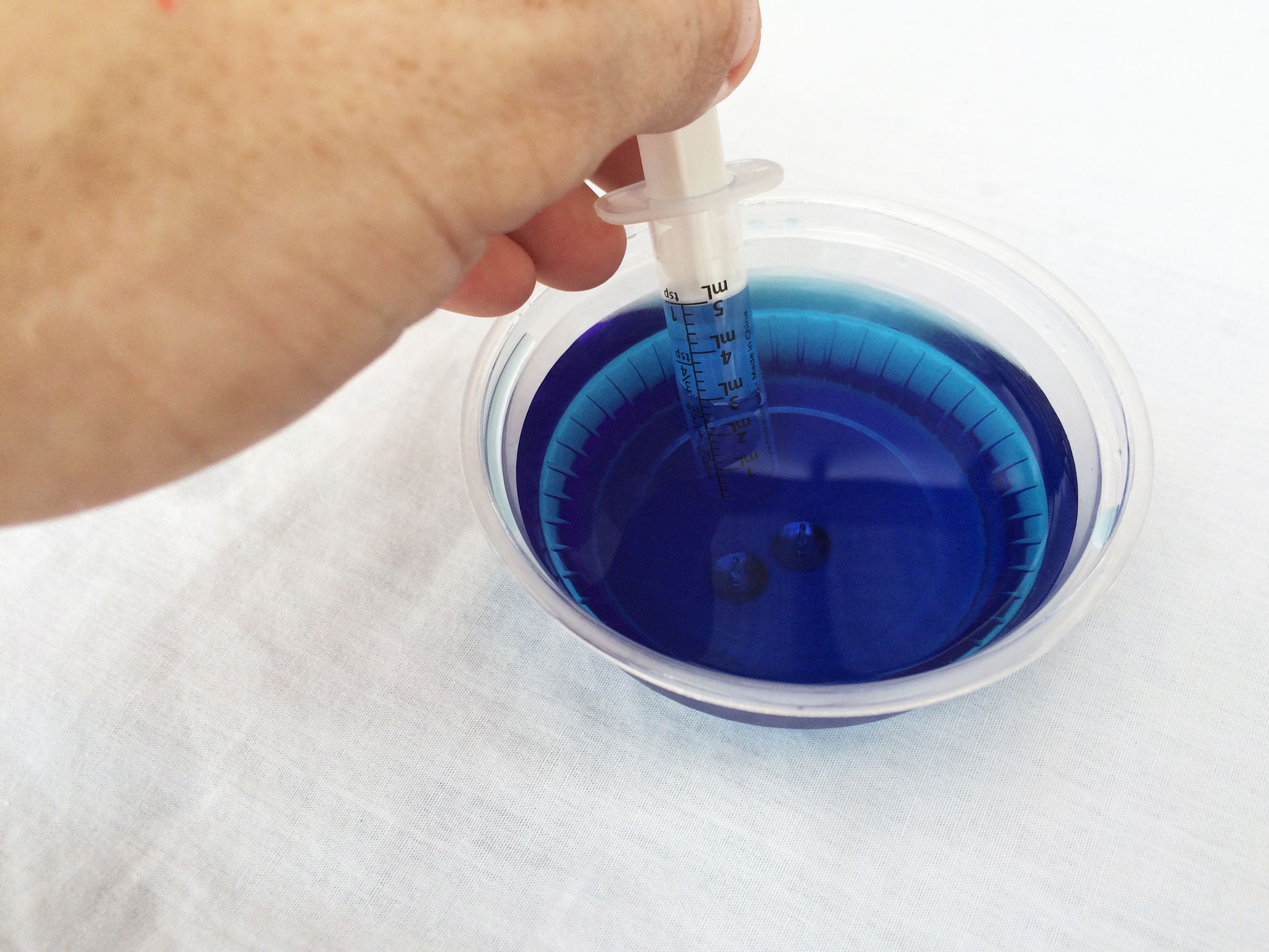 Splitting Water the Easy Way : 5 Steps (with Pictures) - Instructables