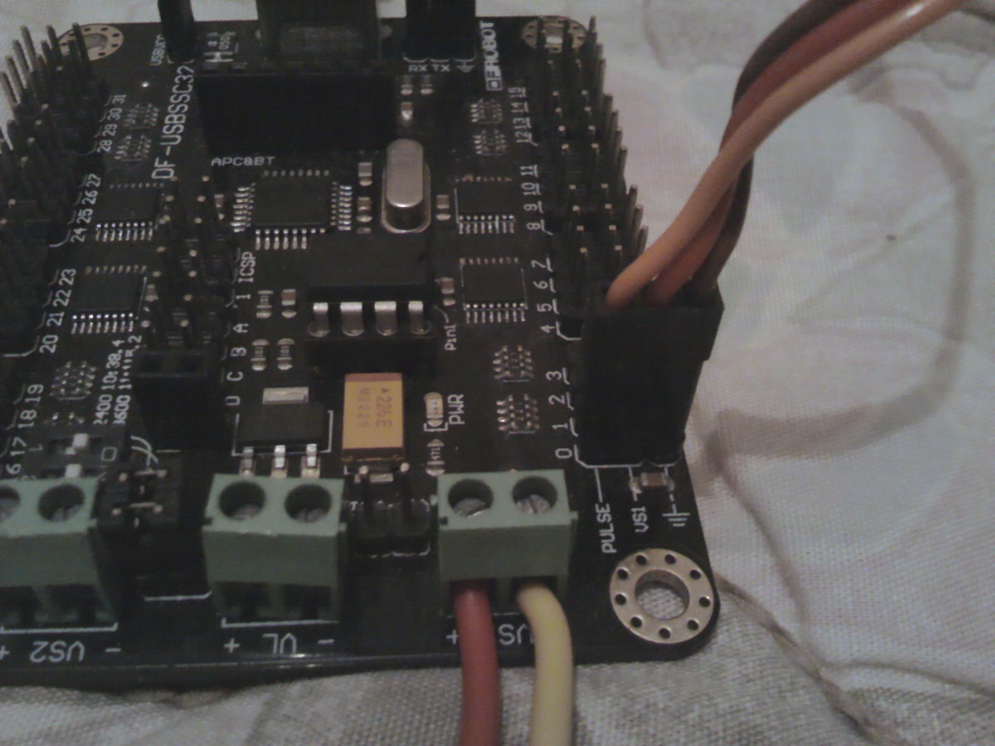 Using the Lynx SSC-32 Terminal to Control Servos : 7 Steps - Instructables