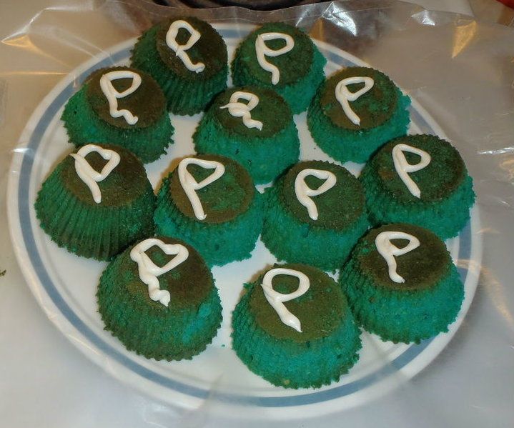 URINAL Cup CAKES : 3 Steps - Instructables