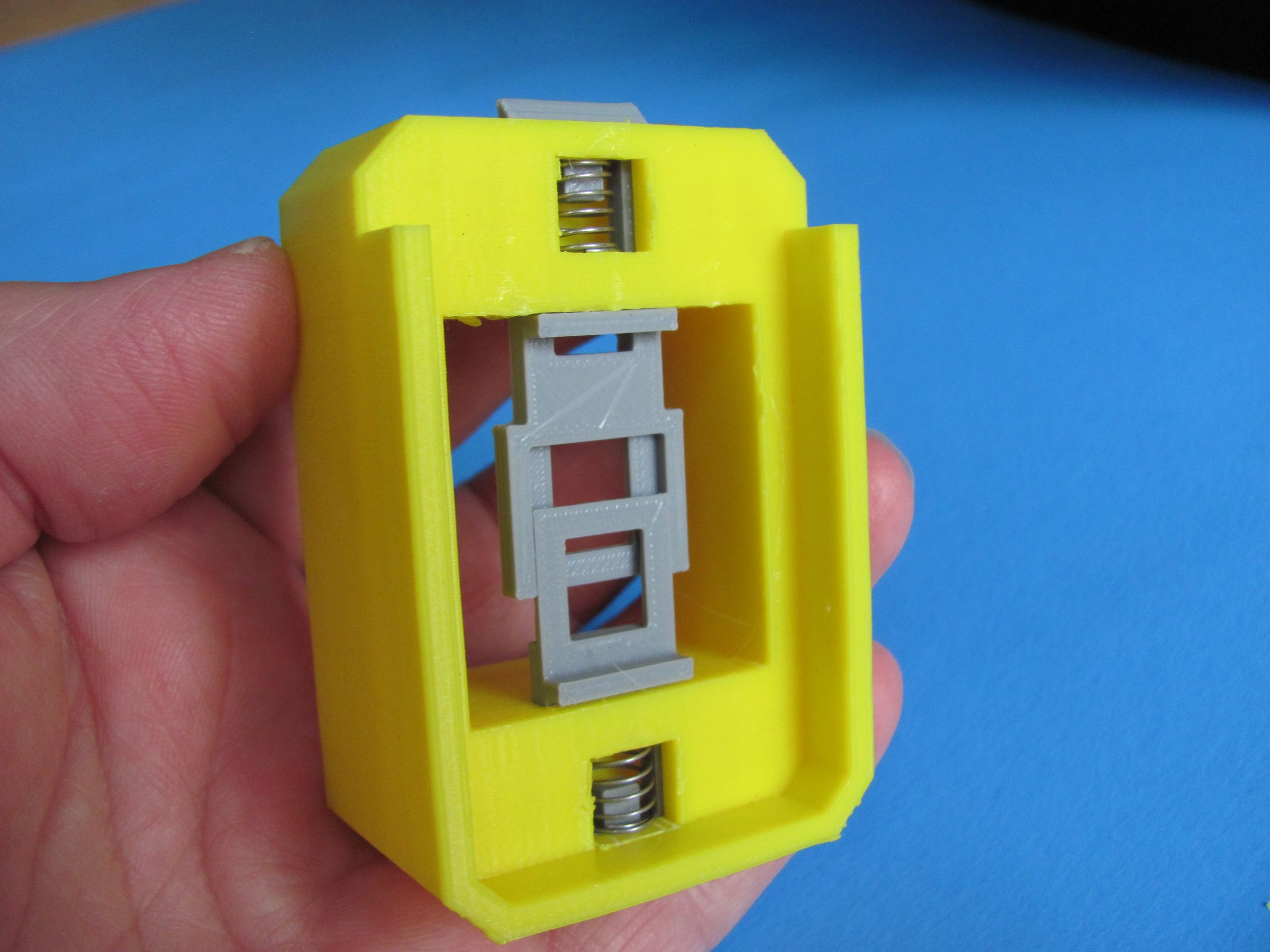 Phone Jack Secret Compartment : 7 Steps (with Pictures) - Instructables