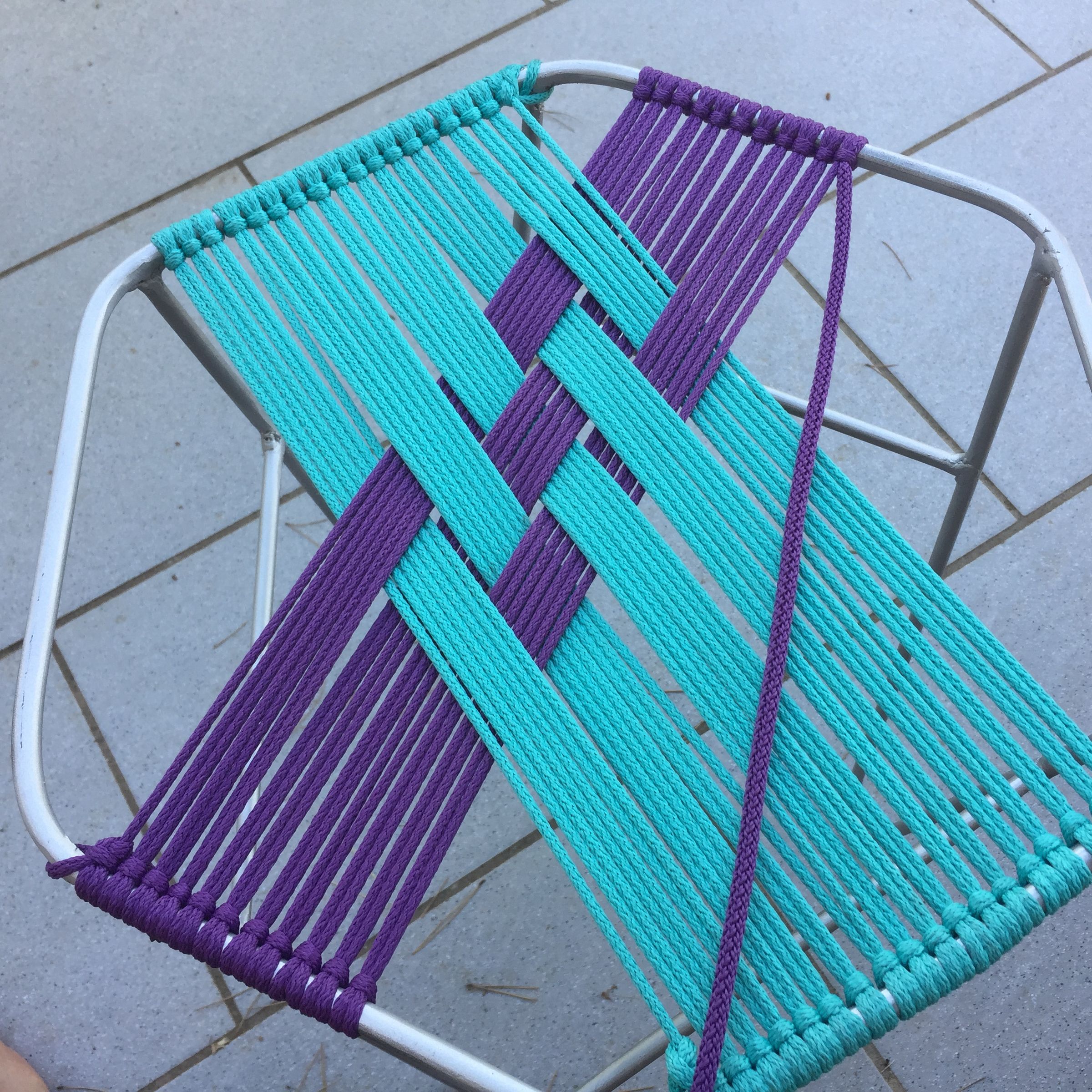 Woven Graphic Stool : 10 Steps (with Pictures) - Instructables