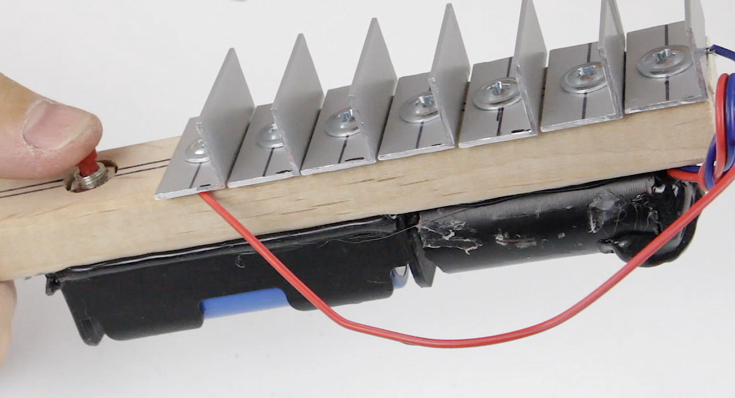 How to Build a DIY Signal Jammer for Drones, Wi-Fi, and 4G Networks : 7 ...