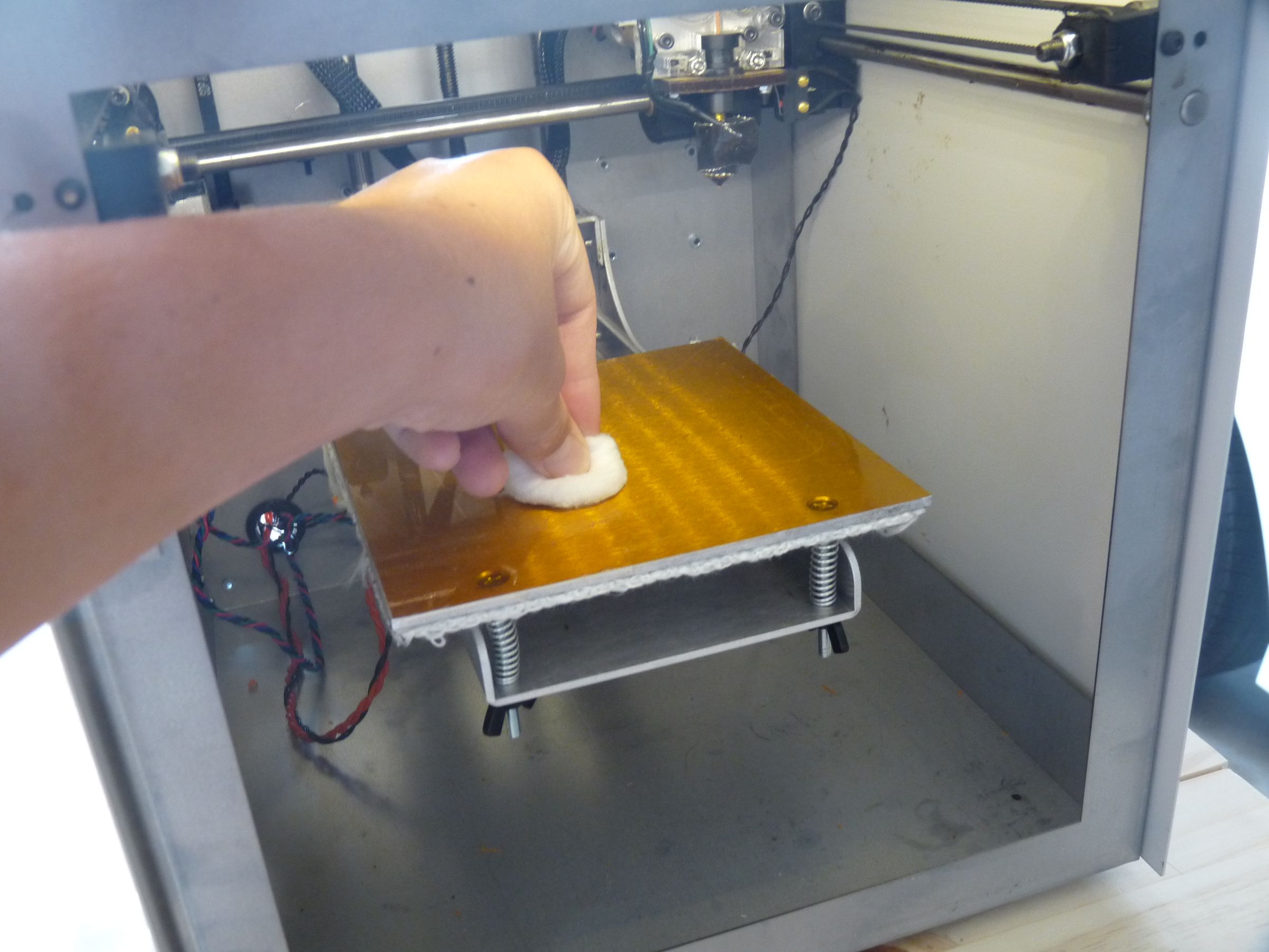 Clean 3d Printer Bed : 4 Steps - Instructables