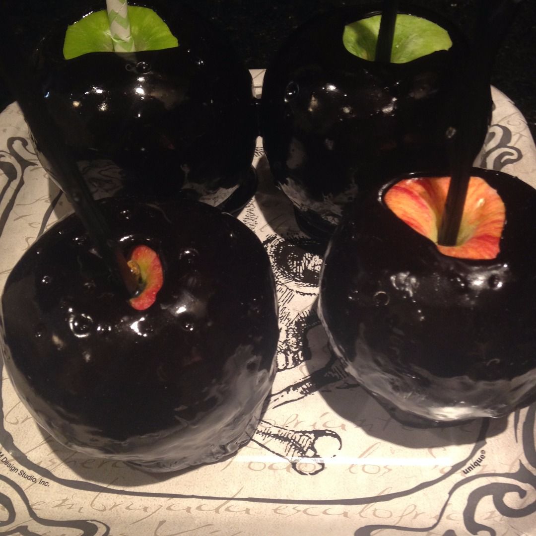Caramel Poison Apples : 4 Steps (with Pictures) - Instructables
