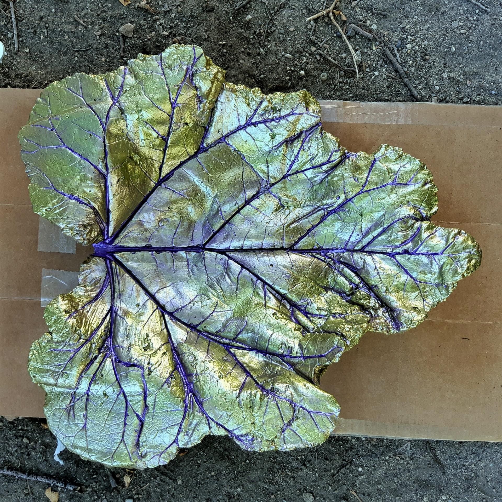 Concrete Rhubarb Leaf Garden Decor : 8 Steps (with Pictures ...