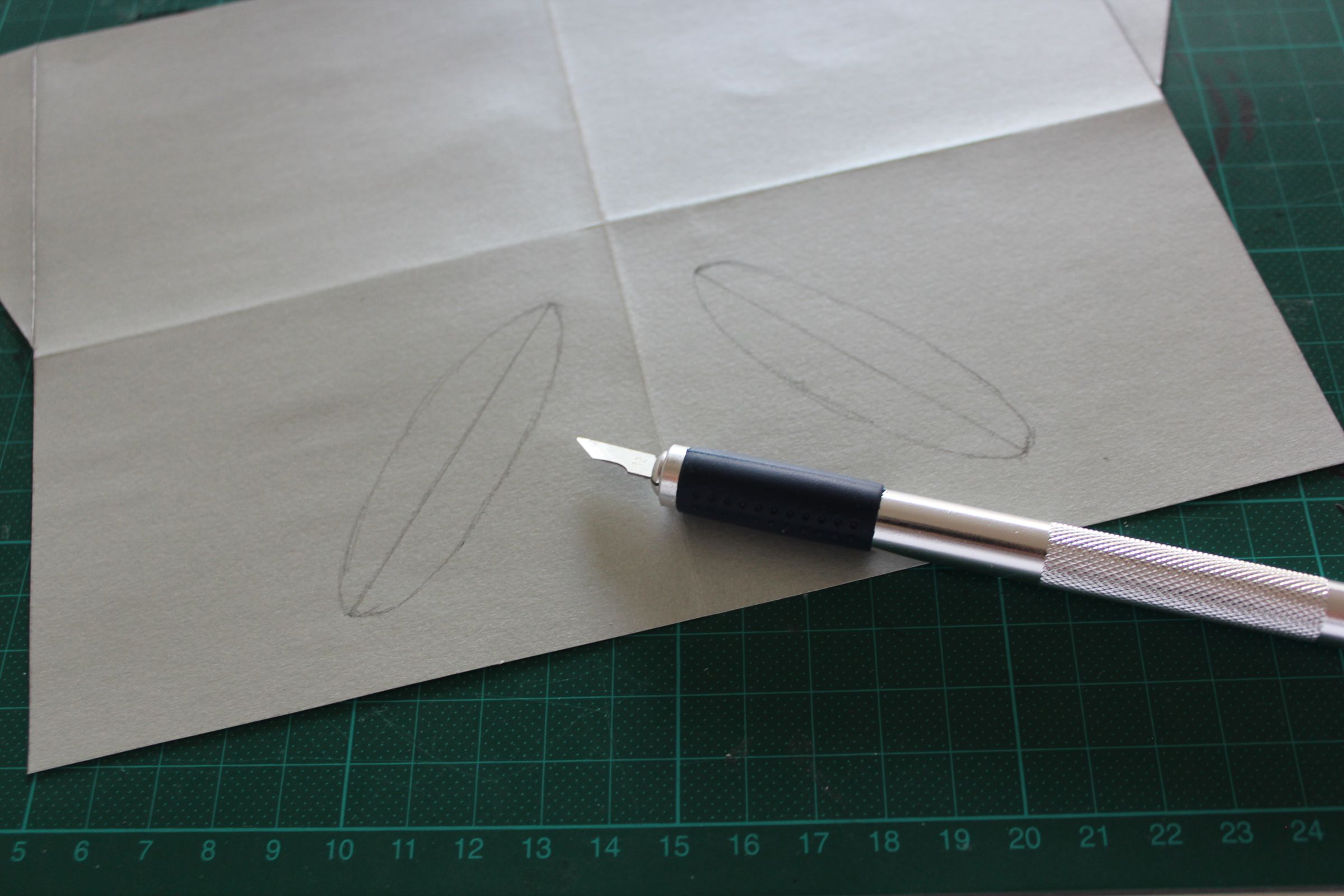 The Perfect Paper Wallet : 7 Steps (with Pictures) - Instructables