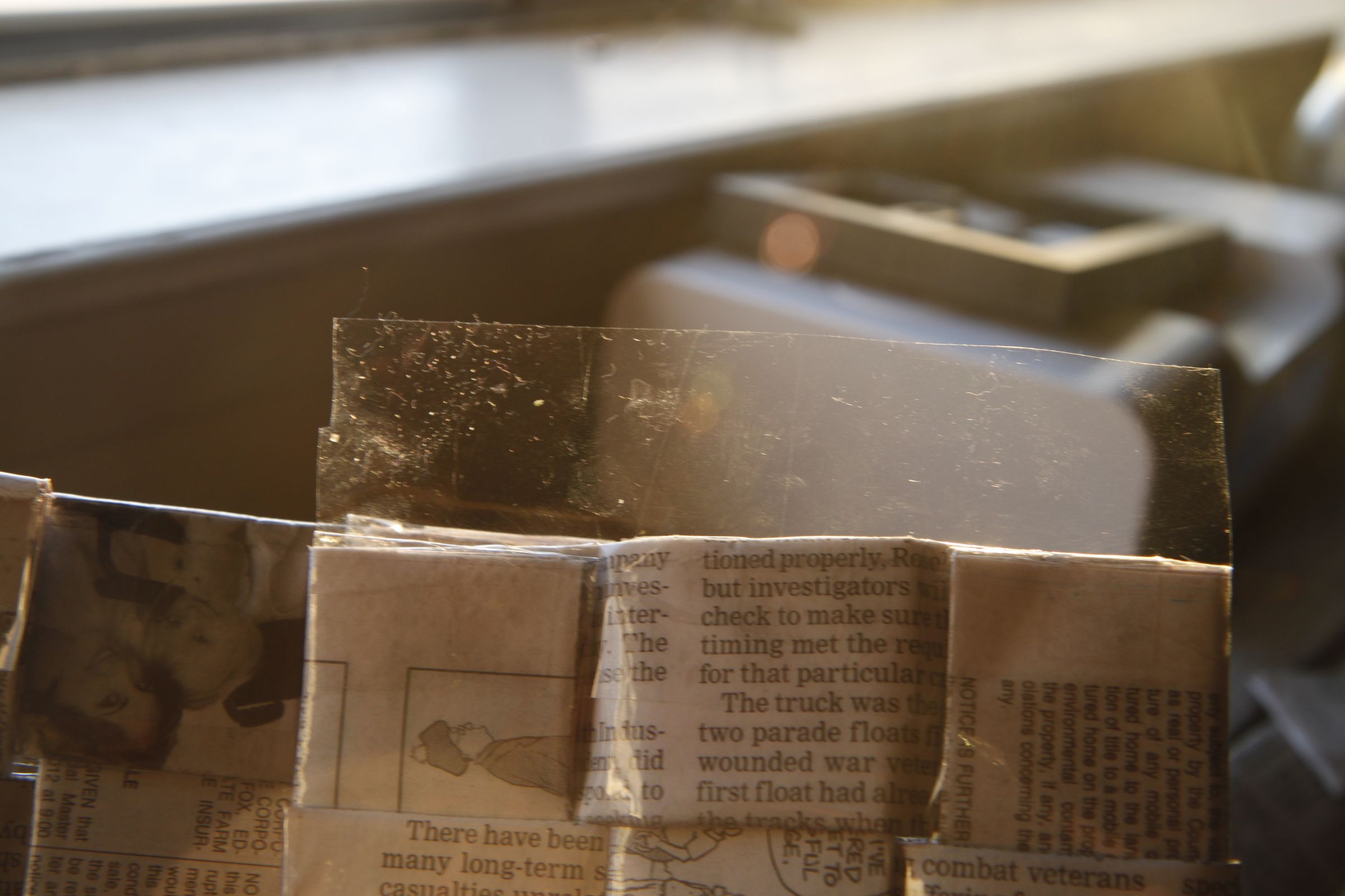 Woven Newspaper Clutch : 8 Steps - Instructables