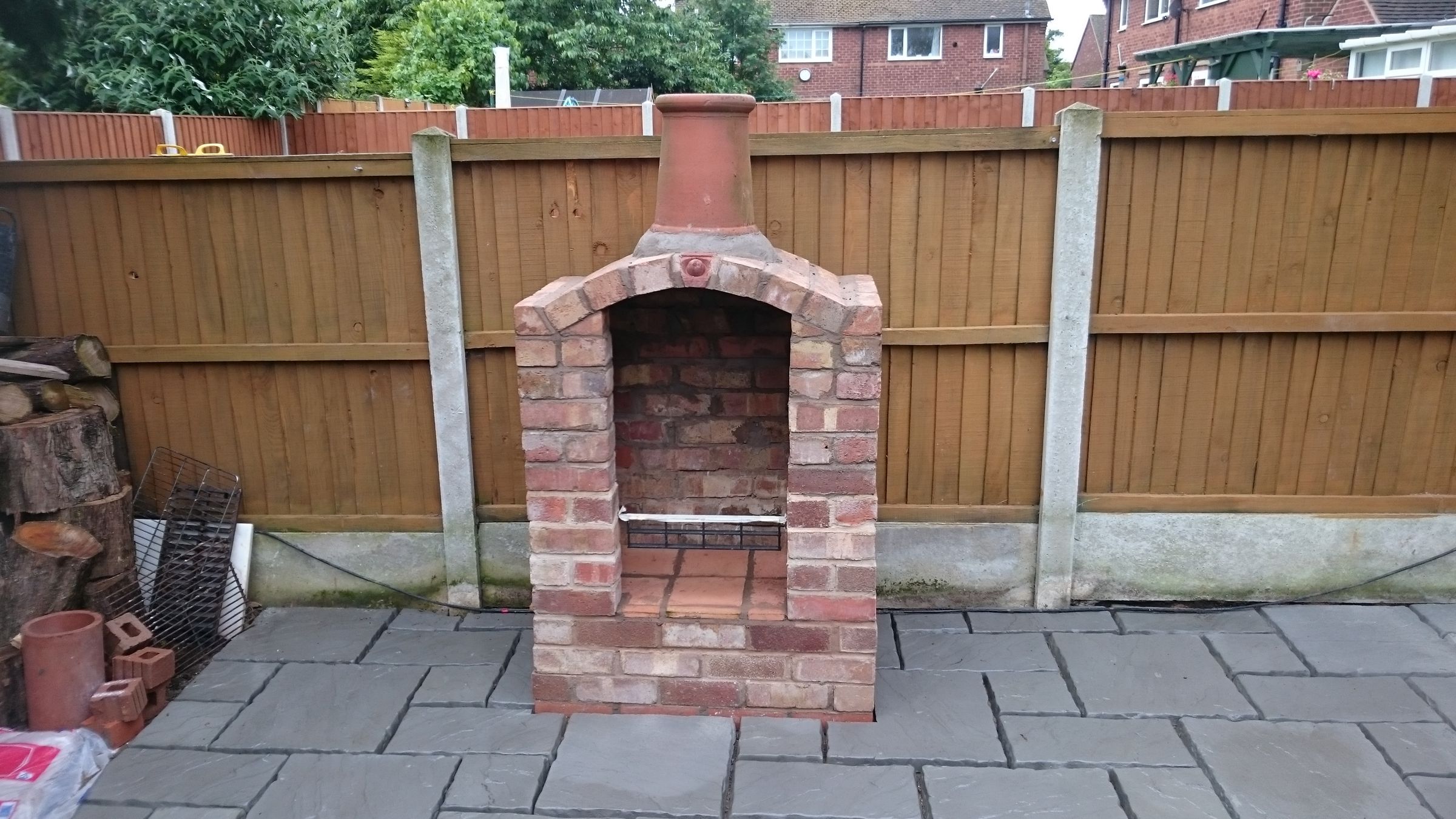 Reclaimed Brick Arched BBQ : 7 Steps (with Pictures) - Instructables