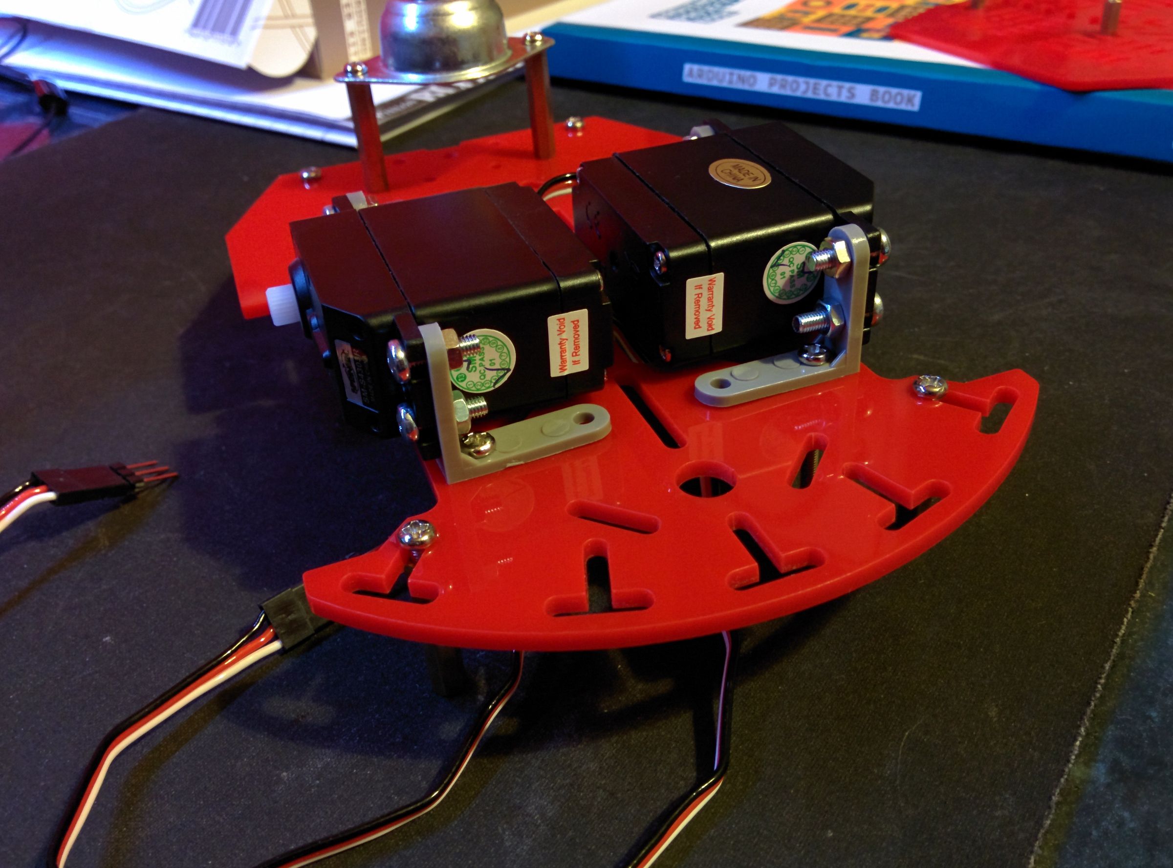 Light Seeking and Obstacle Avoiding Robot : 9 Steps (with Pictures) - Instructables