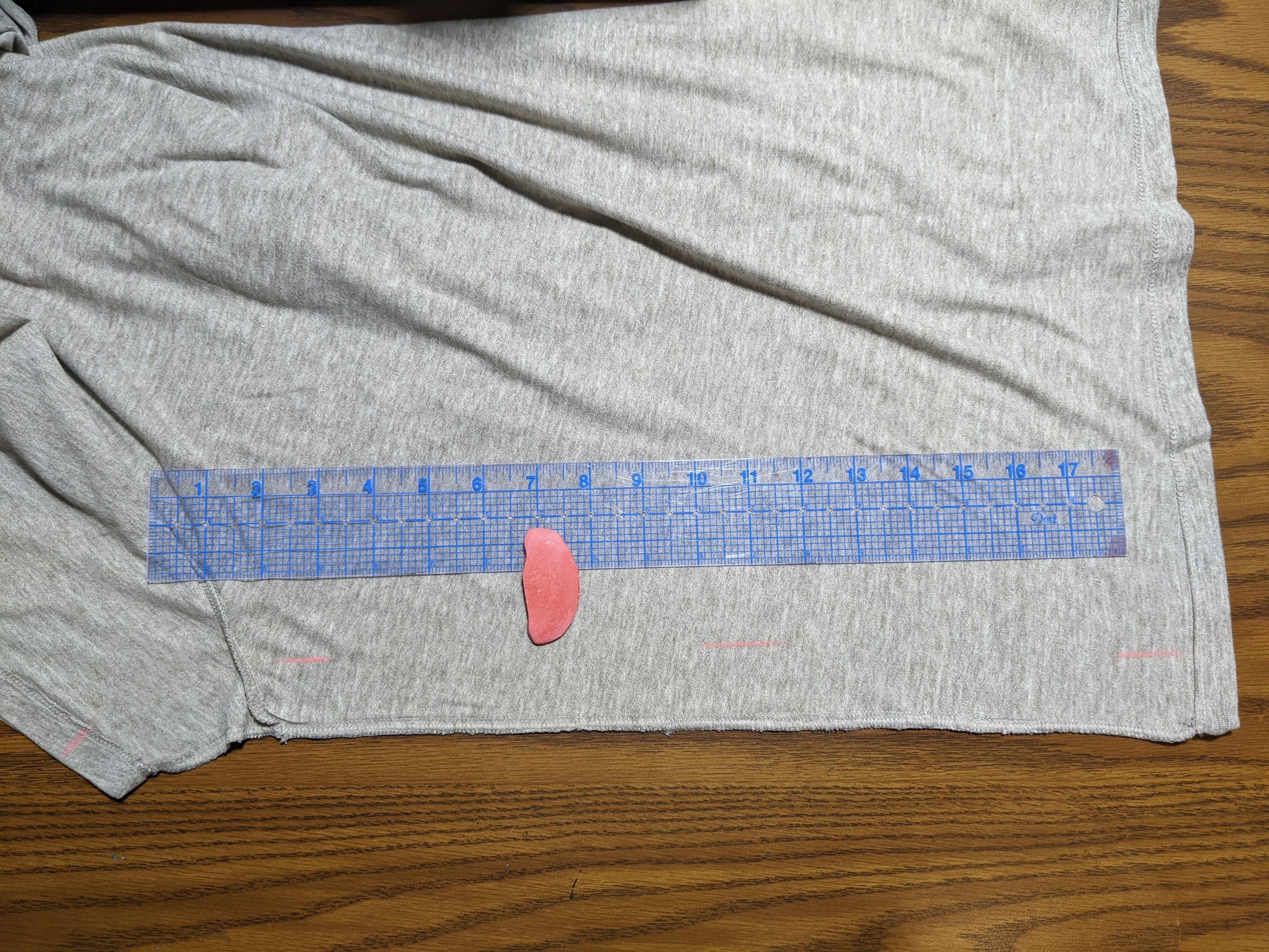 How to Tailor a T-Shirt for Beginners : 13 Steps (with Pictures ...