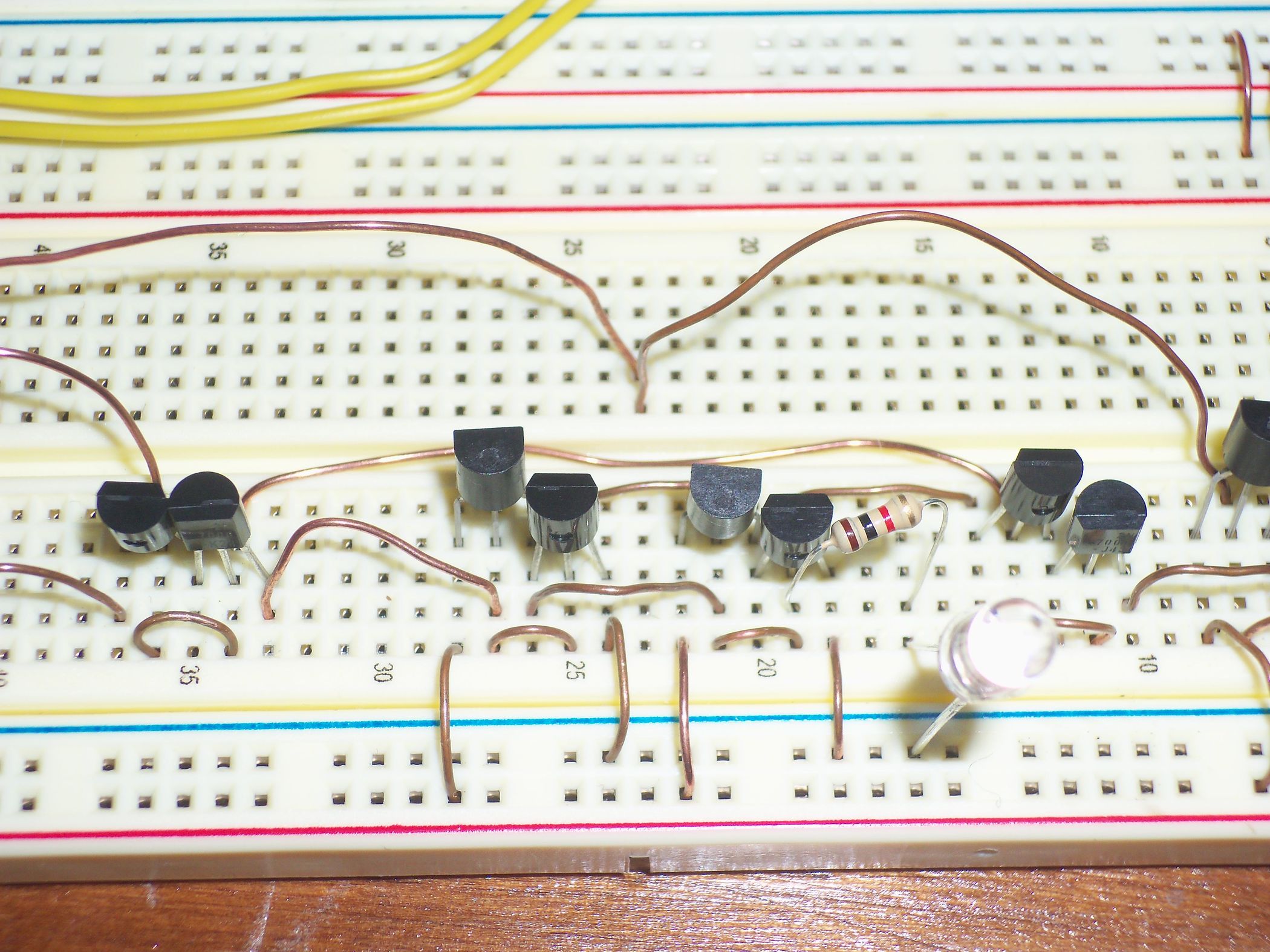 DIY SRAM : 12 Steps (with Pictures) - Instructables