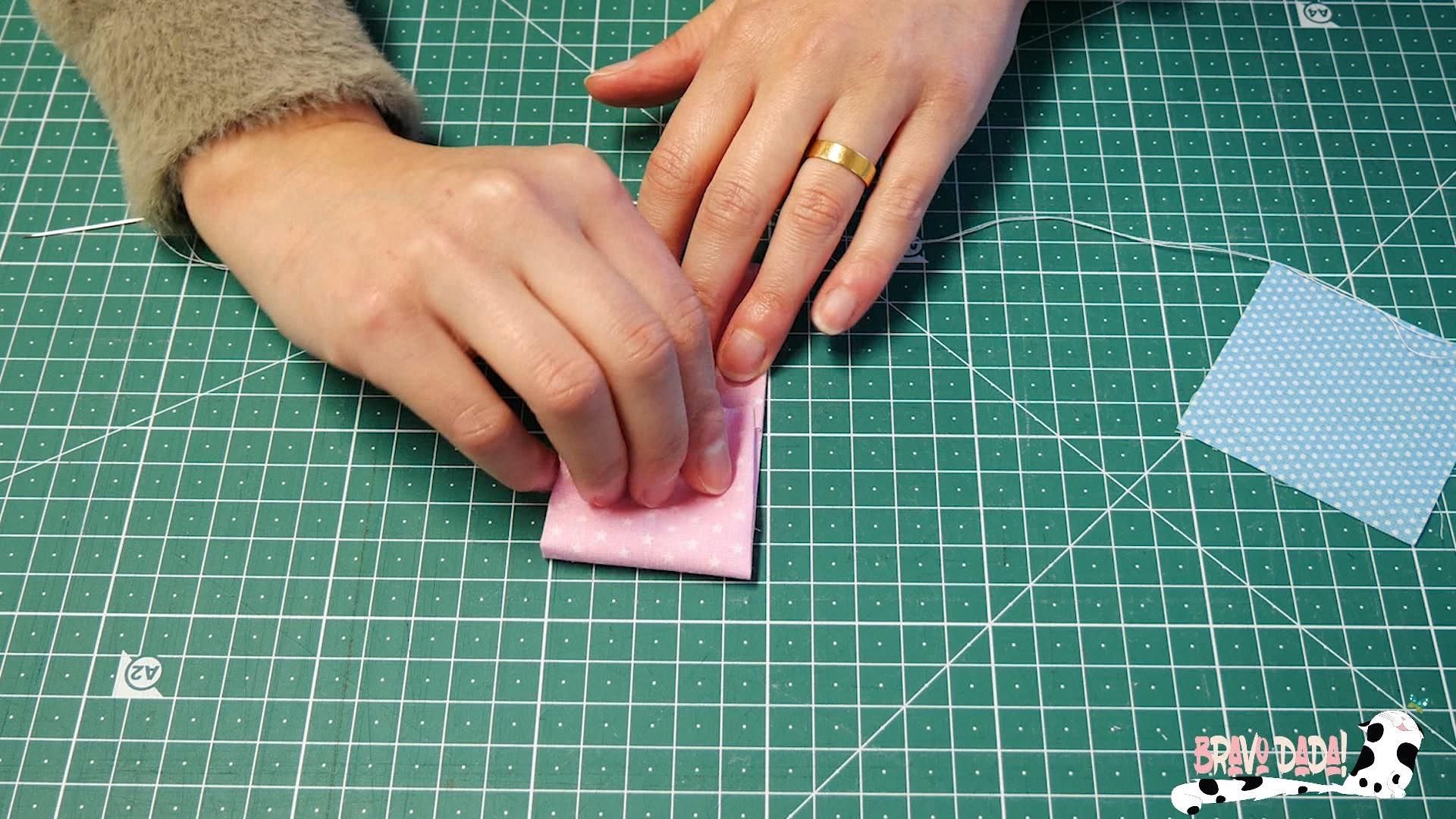 DIY How to Make a Quilted Sewing Machine Mat With Pockets and Thread ...