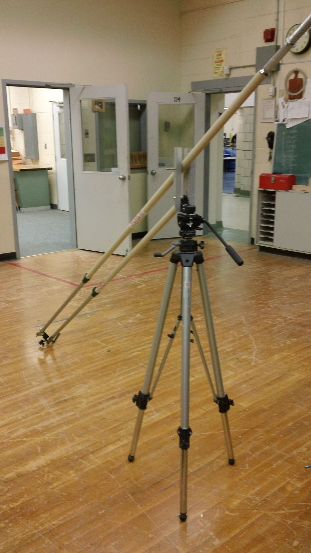 DIY Camera Crane - the Wooster Sherlock 1.0 : 7 Steps - Instructables